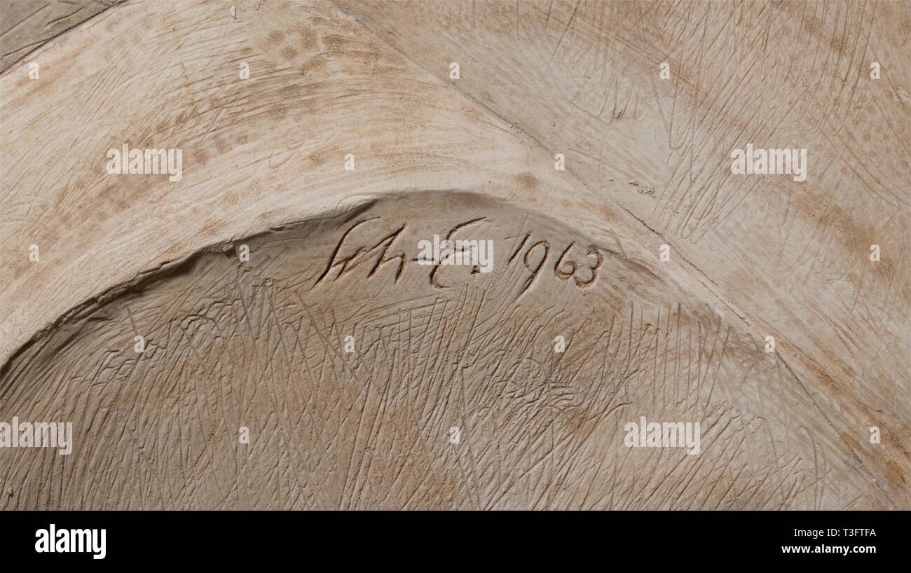 Le professeur Kurt Schmid-Ehmen (1901 - 1968), un relief de Mathilde ...