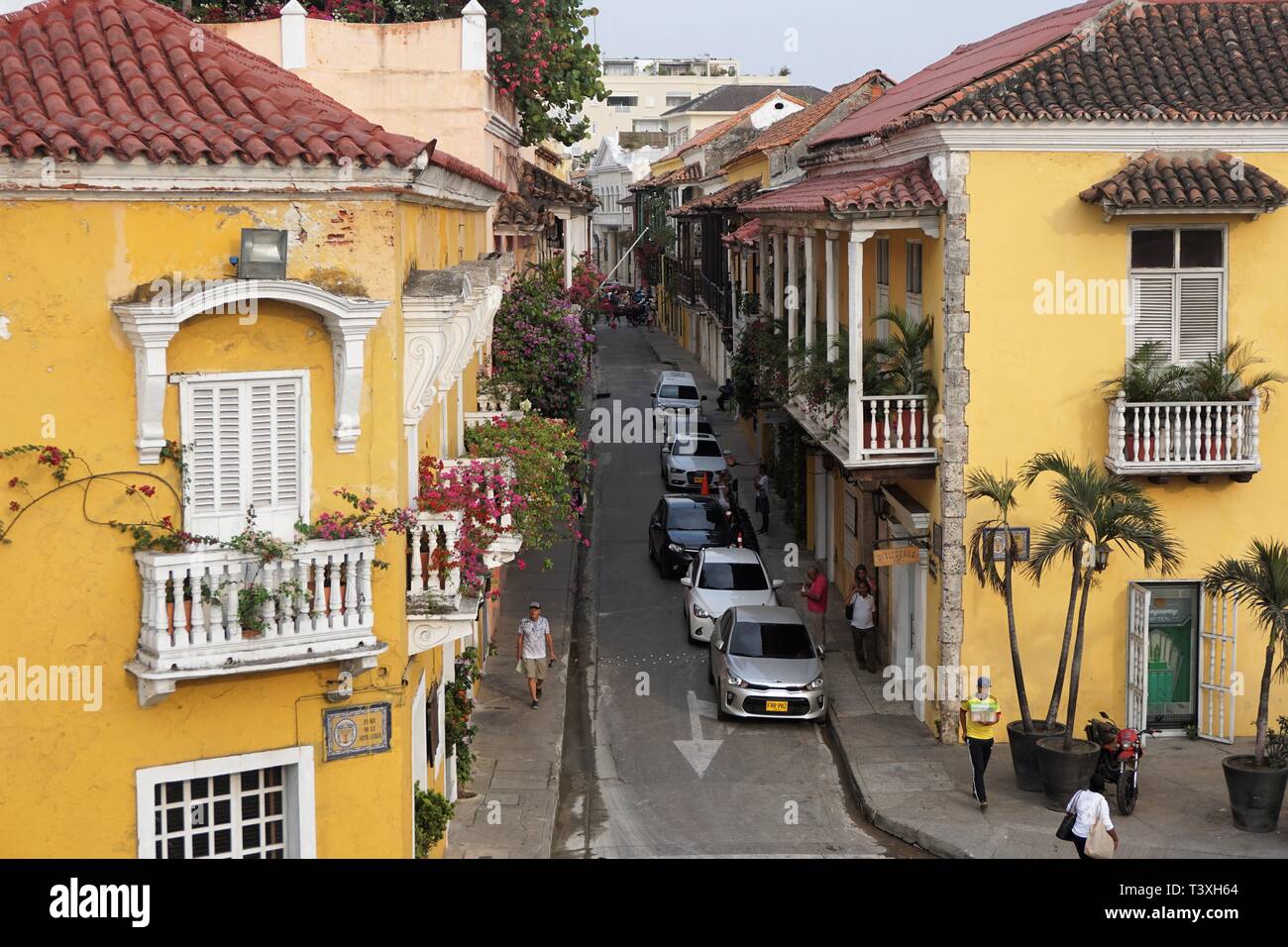 Balcons De Rue Banque d'image et photos - Alamy