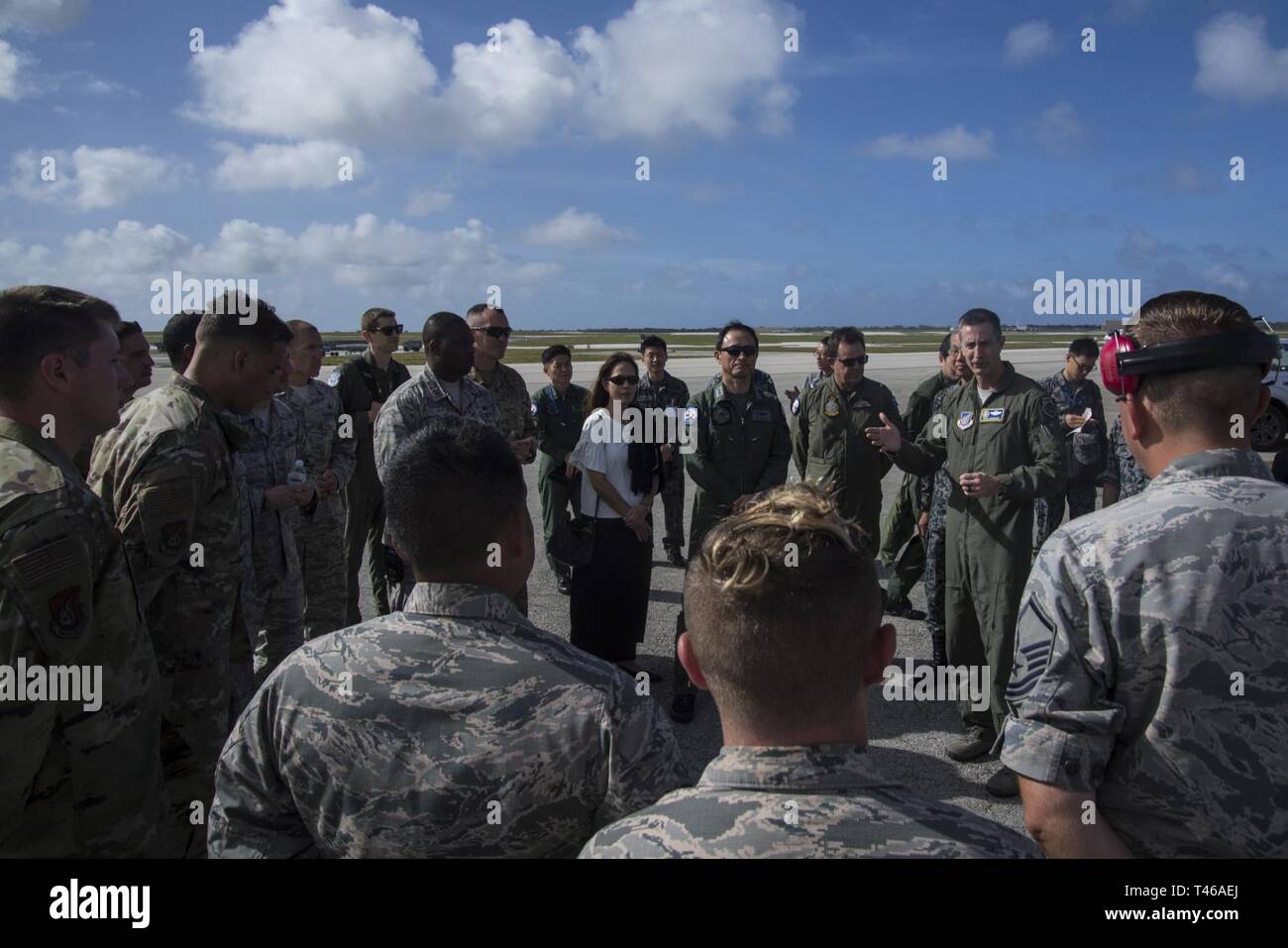 Lt gen kevin schneider Banque de photographies et d’images à haute ...