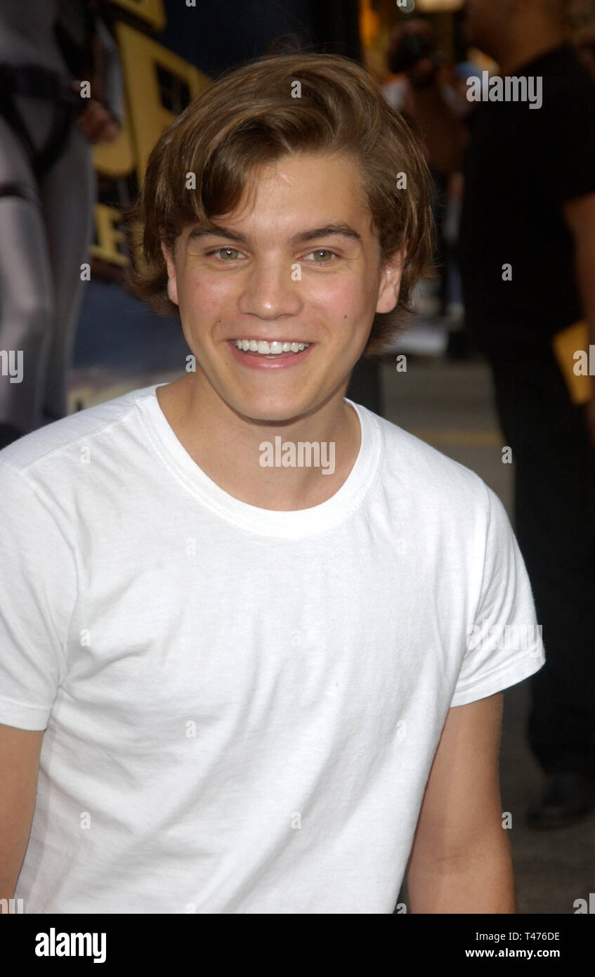 Emile hirsch lara croft tomb raider Banque de photographies et d’images ...