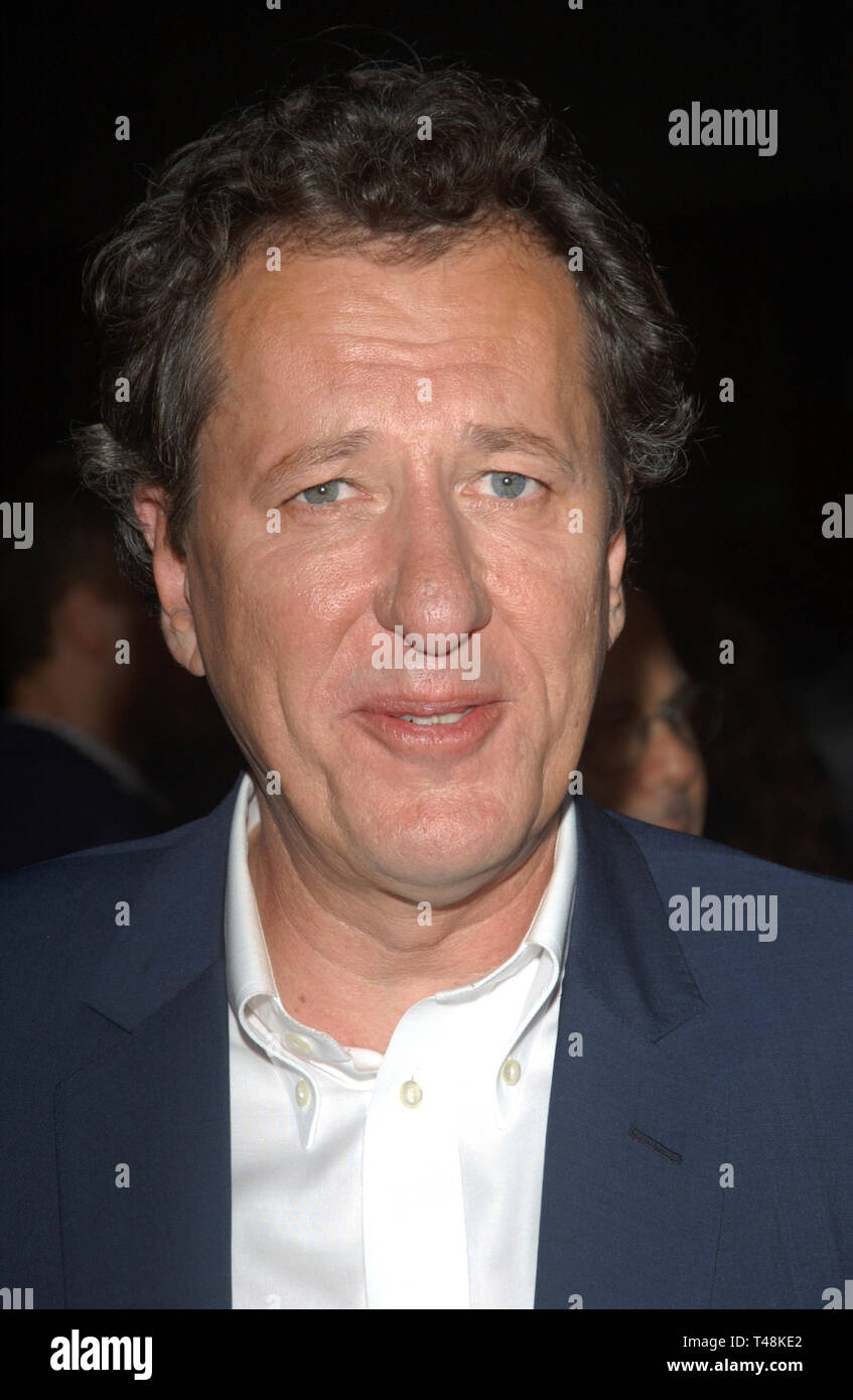 Intolerable cruelty geoffrey rush Banque de photographies et d’images à ...