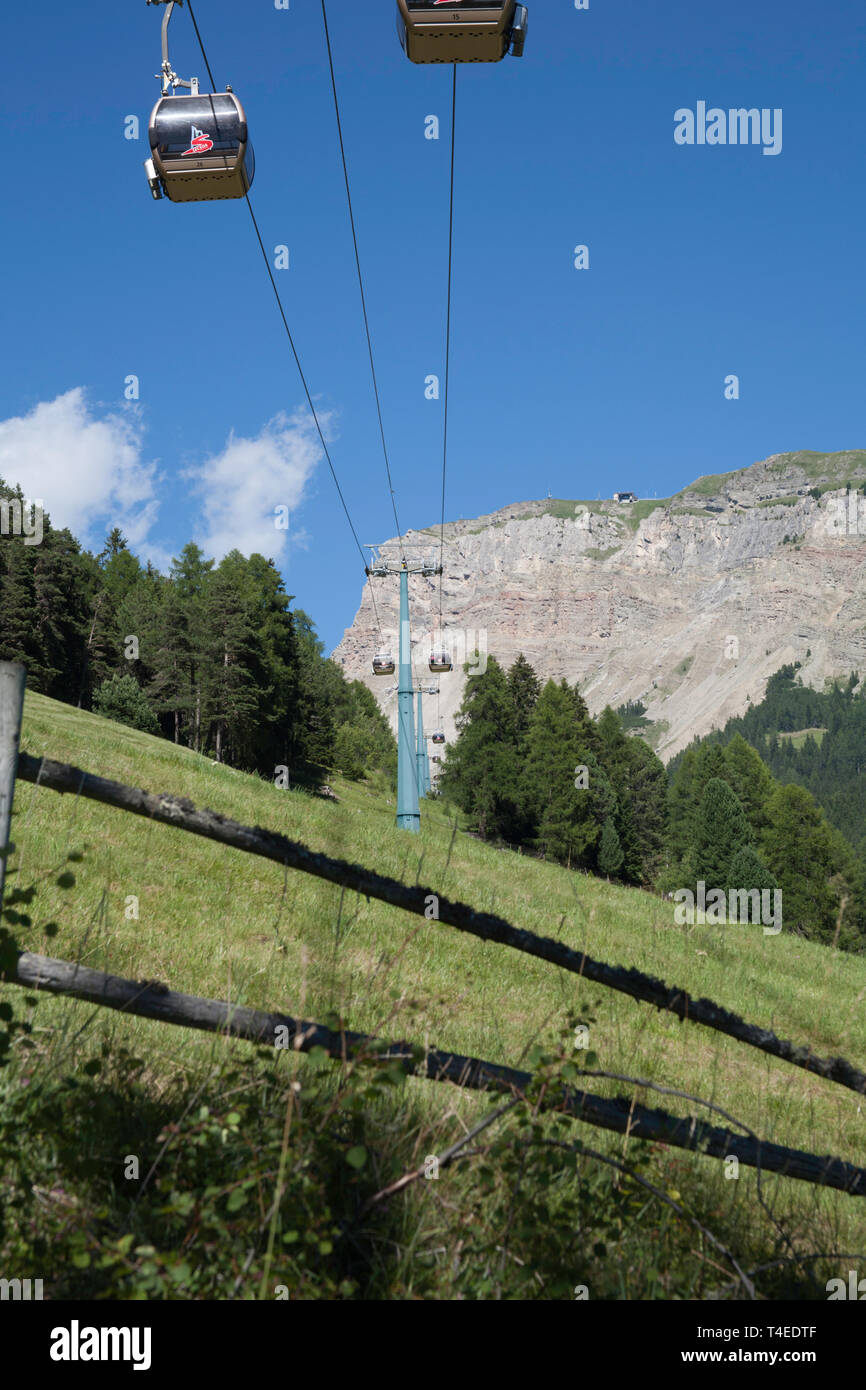 Val danna Banque de photographies et d’images à haute résolution - Alamy