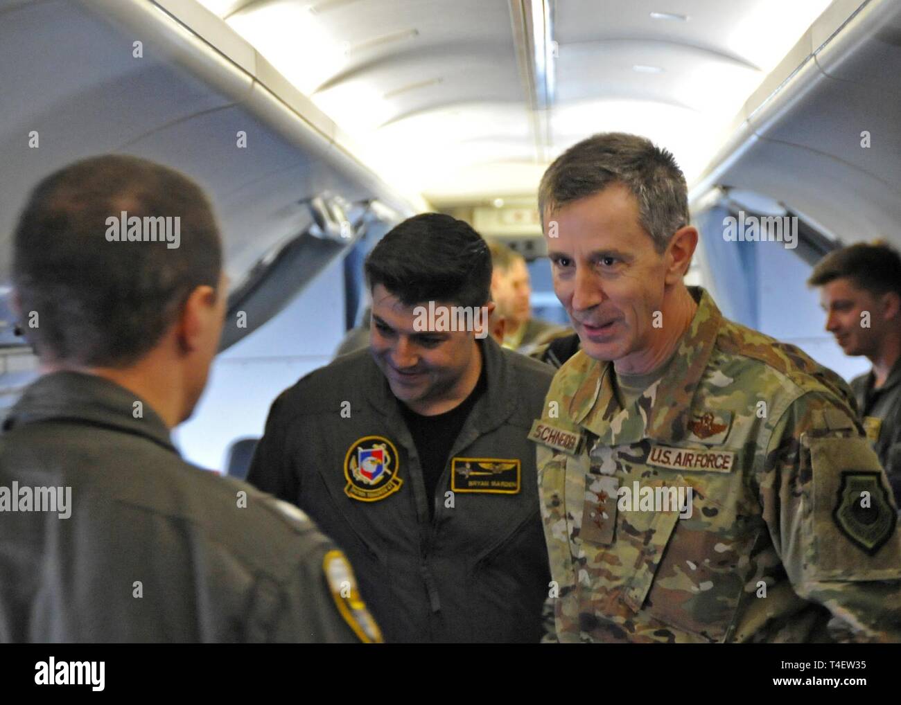 Lt gen kevin schneider Banque de photographies et d’images à haute ...