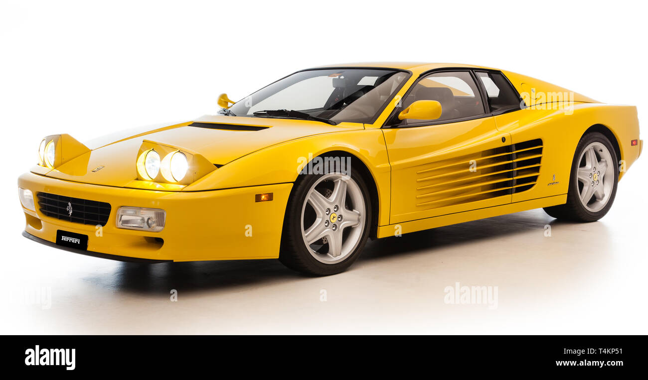 Ferrari testarossa Banque de photographies et d’images à haute ...