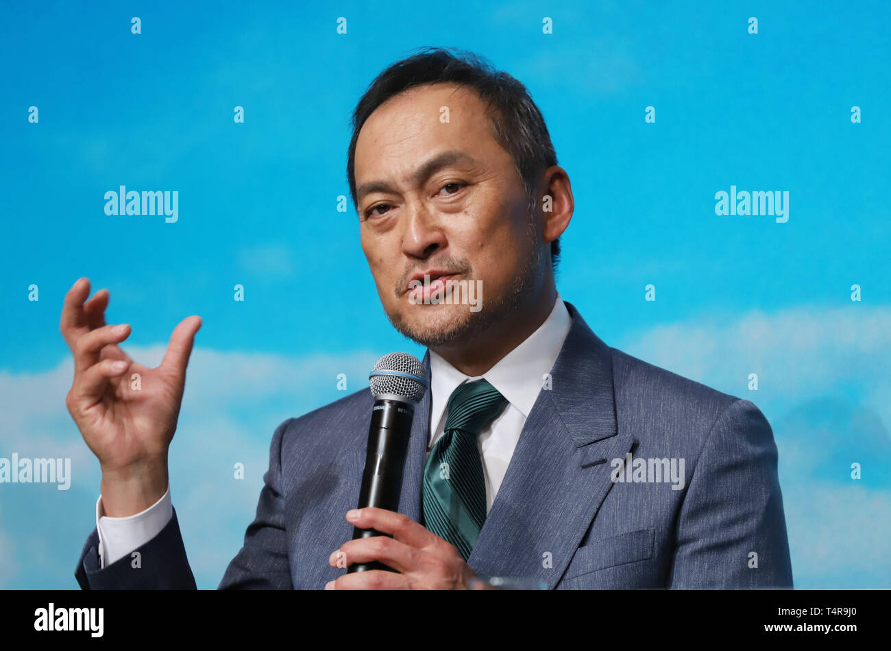 Japanese actor ken watanabe Banque de photographies et d’images à haute ...