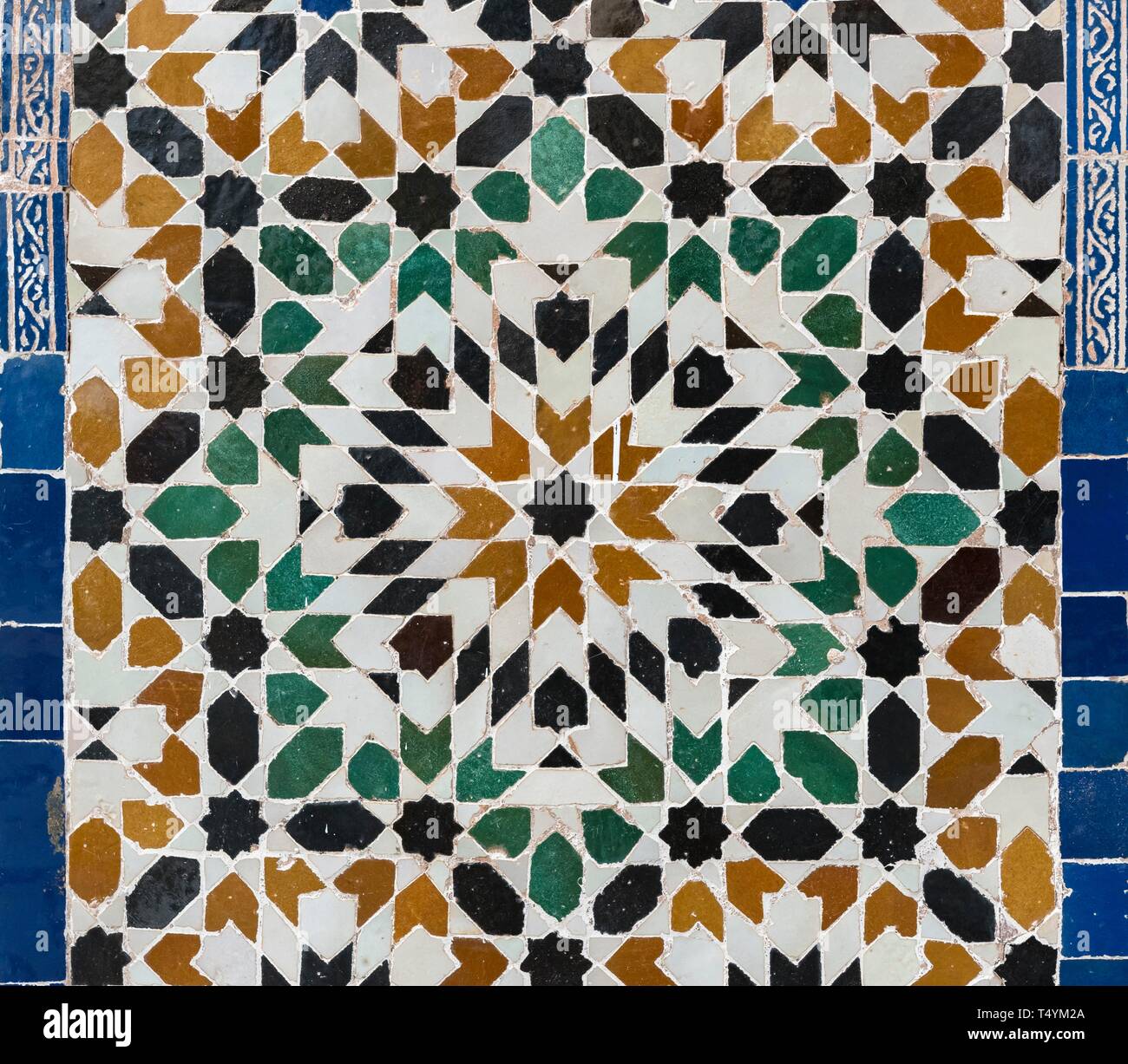 Zellige ceramic tiles morocco Banque de photographies et d’images à ...
