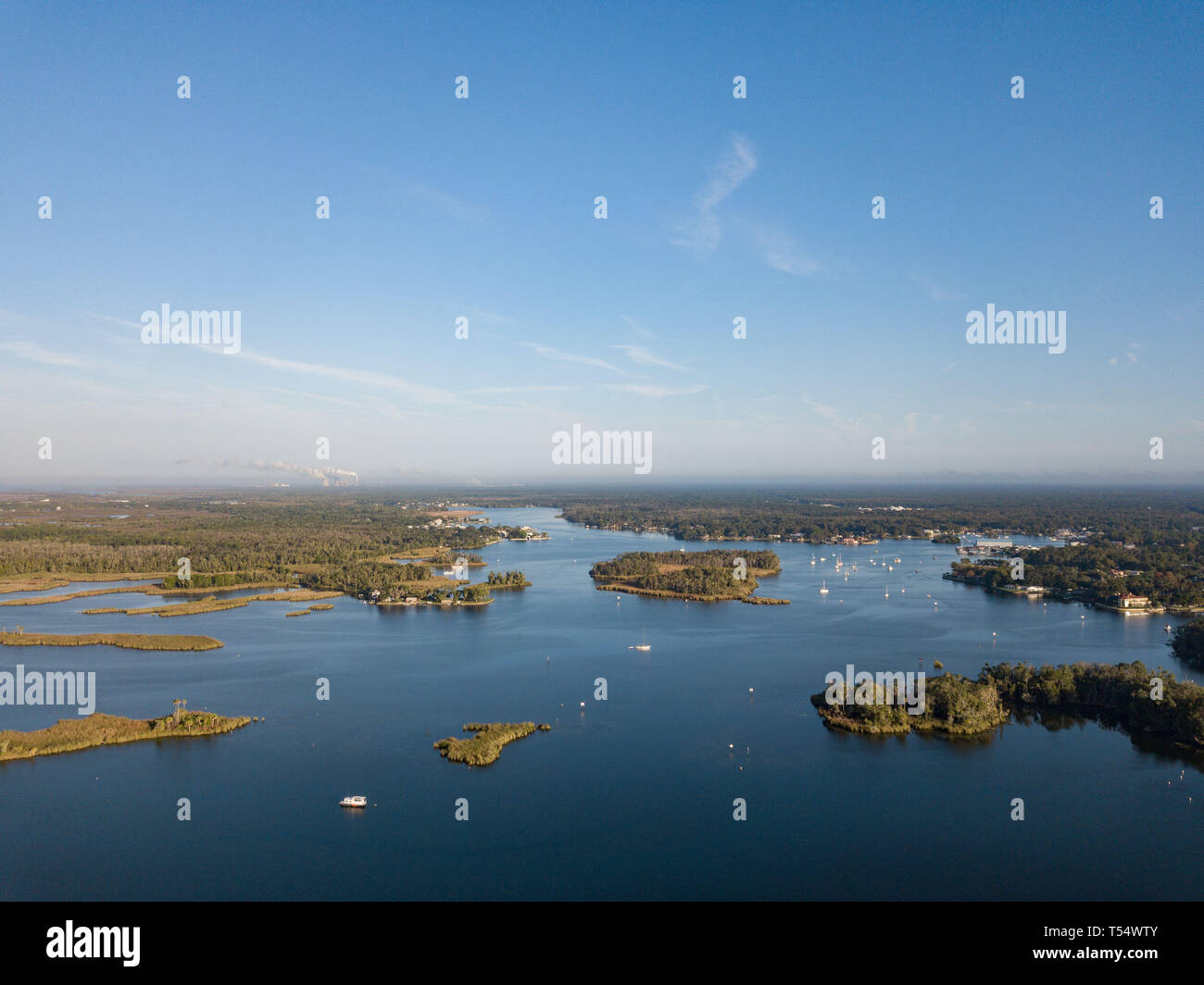 Crystal river Banque de photographies et d’images à haute résolution ...