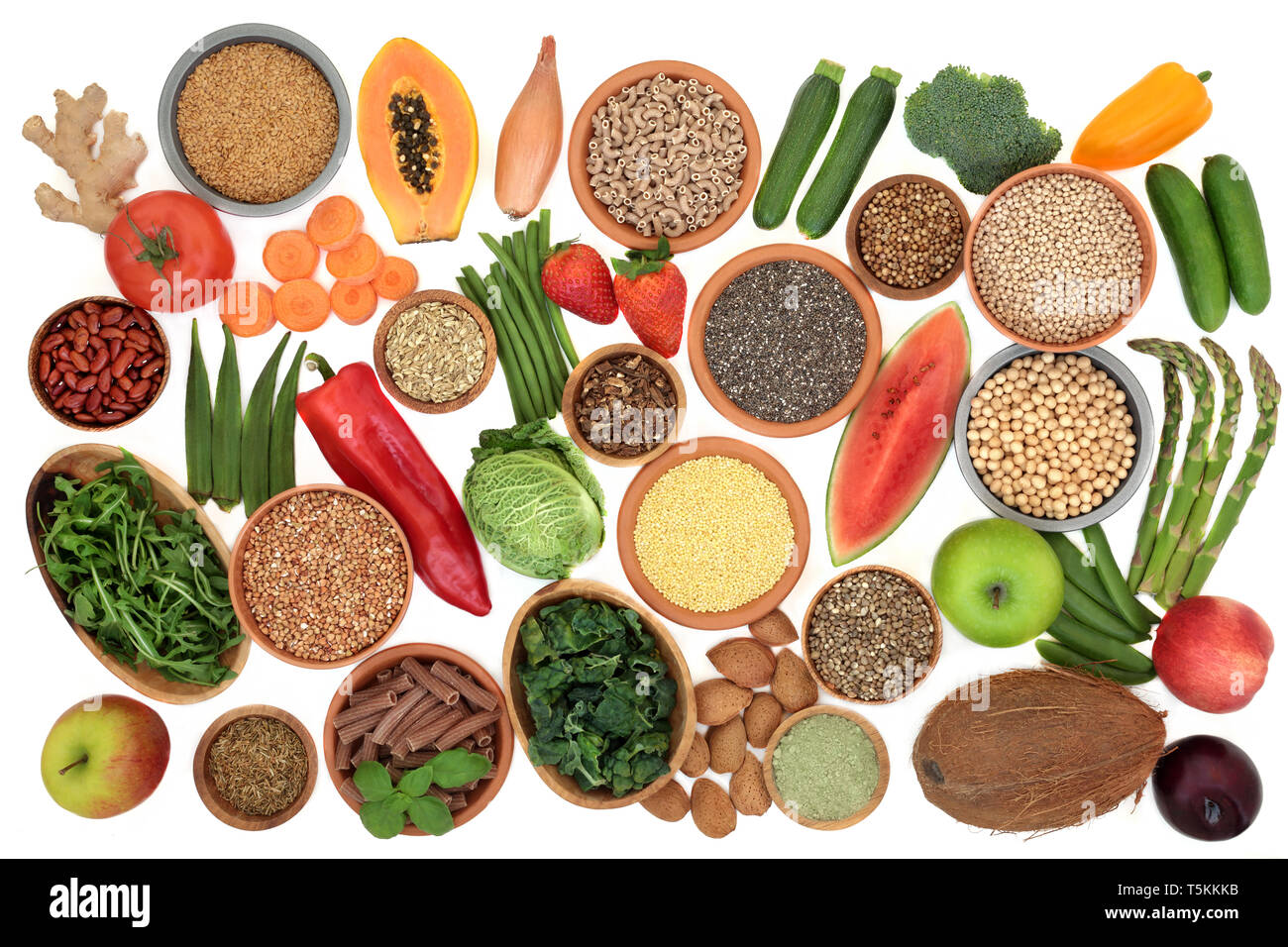 Super aliments alcalins pour l'équilibre de ph avec des légumes frais ...