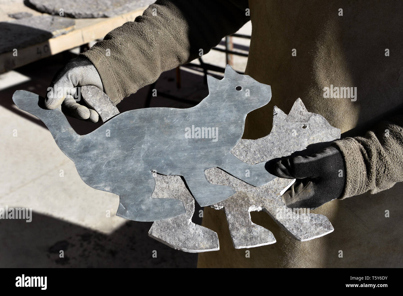 Toit en pierre de lauze Banque de photographies et d’images à haute ...