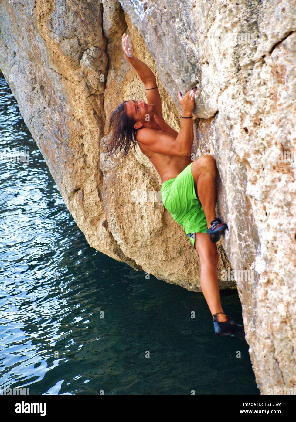 Escalade libre Banque de photographies et d’images à haute résolution ...