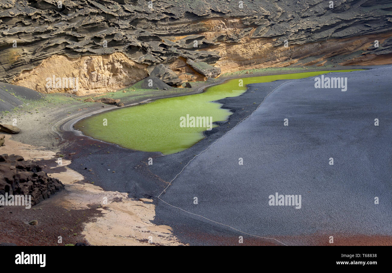 Lagon de charco verde Banque de photographies et d’images à haute ...