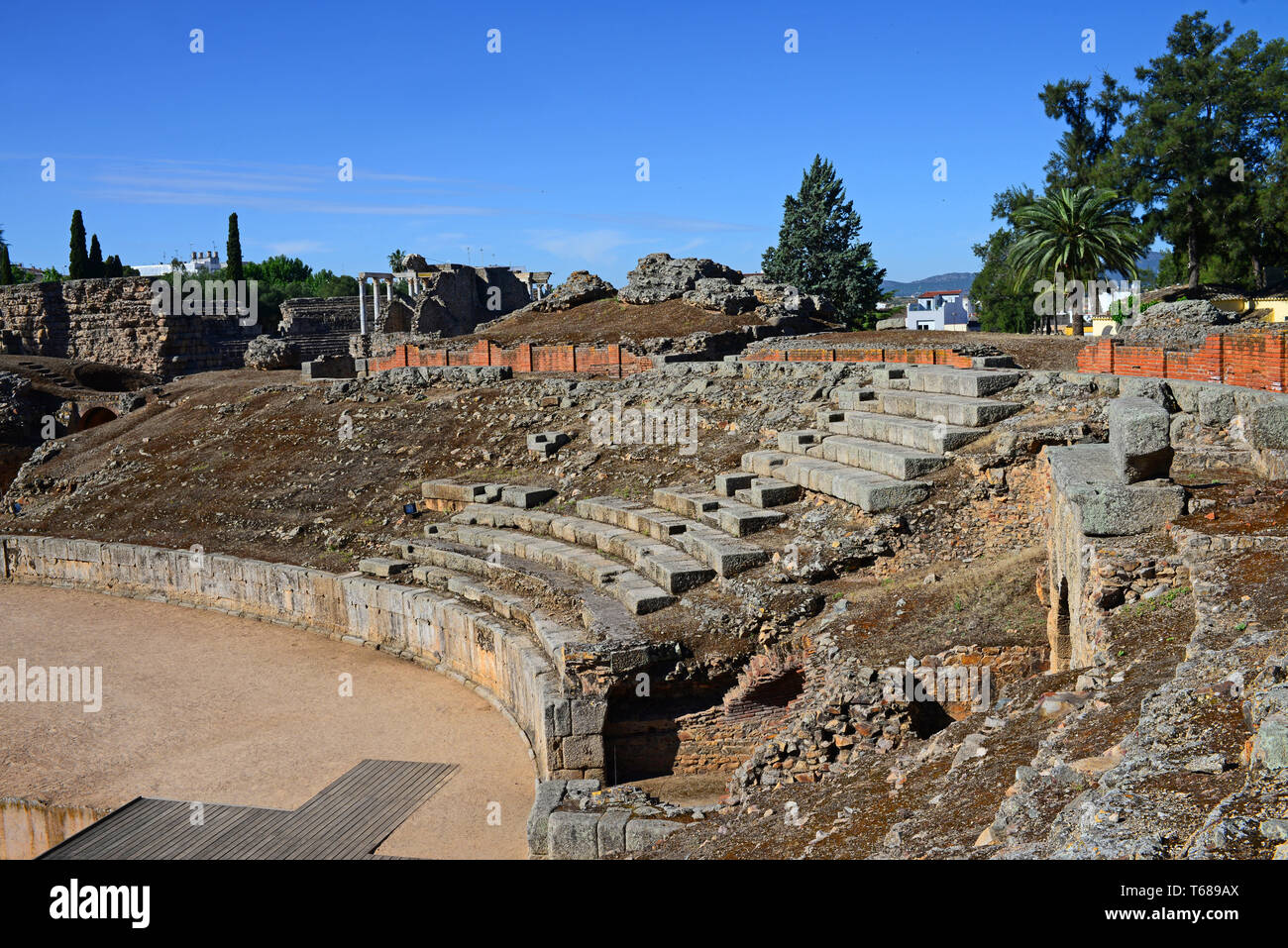 L'Amphithéâtre de Mérida (Amphithéâtre de Merida) est un amphithéâtre ...