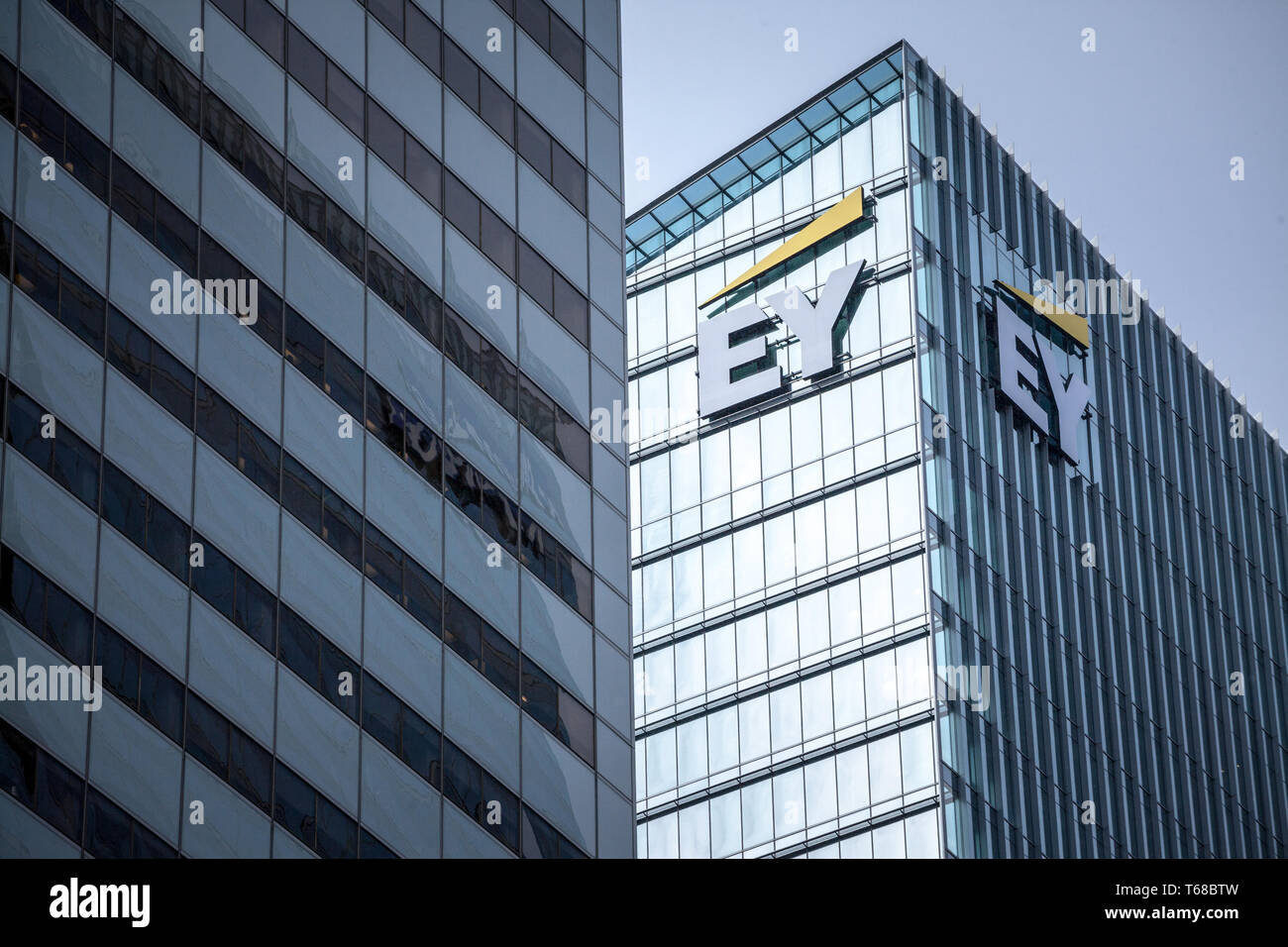 Ey logo Banque de photographies et d’images à haute résolution - Alamy