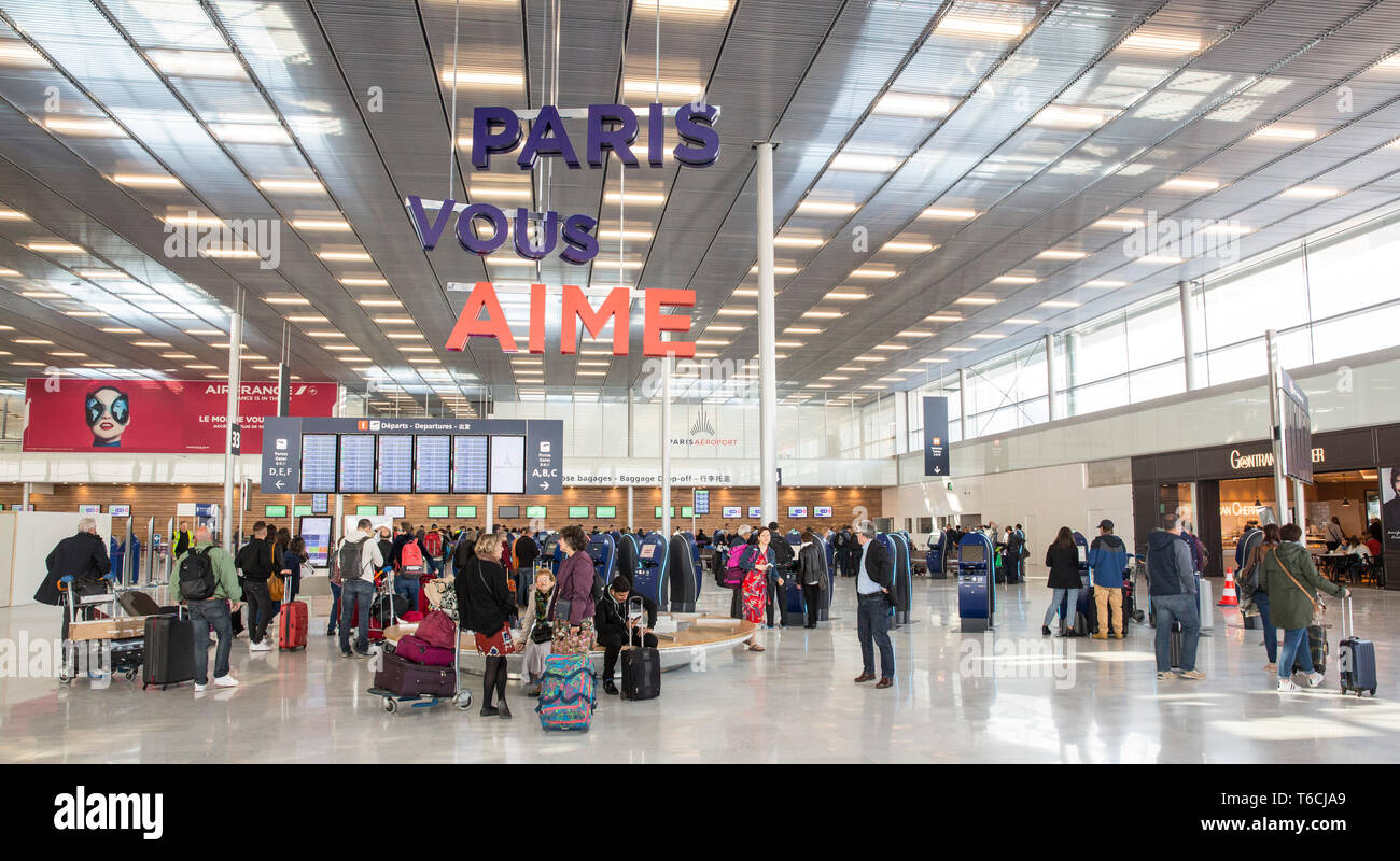L'aéroport d'ORLY LE NOUVEAU TERMINAL 3 Photo Stock - Alamy