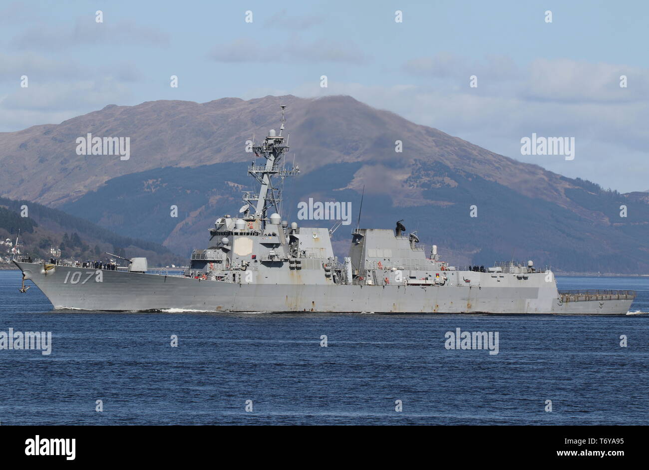 Uss gravel ddg 107 Banque de photographies et d’images à haute ...