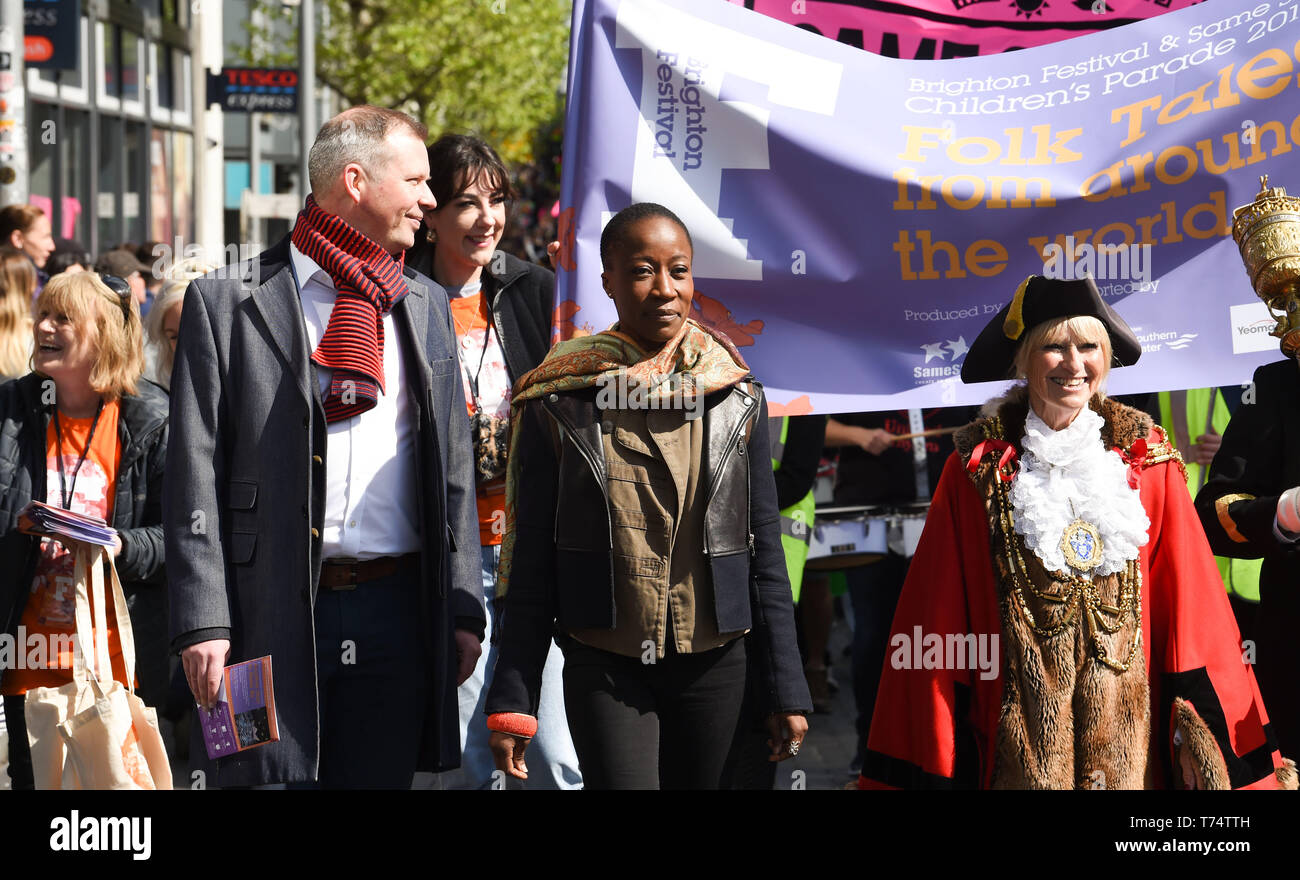 Rokia traore brighton festival Banque de photographies et d’images à ...