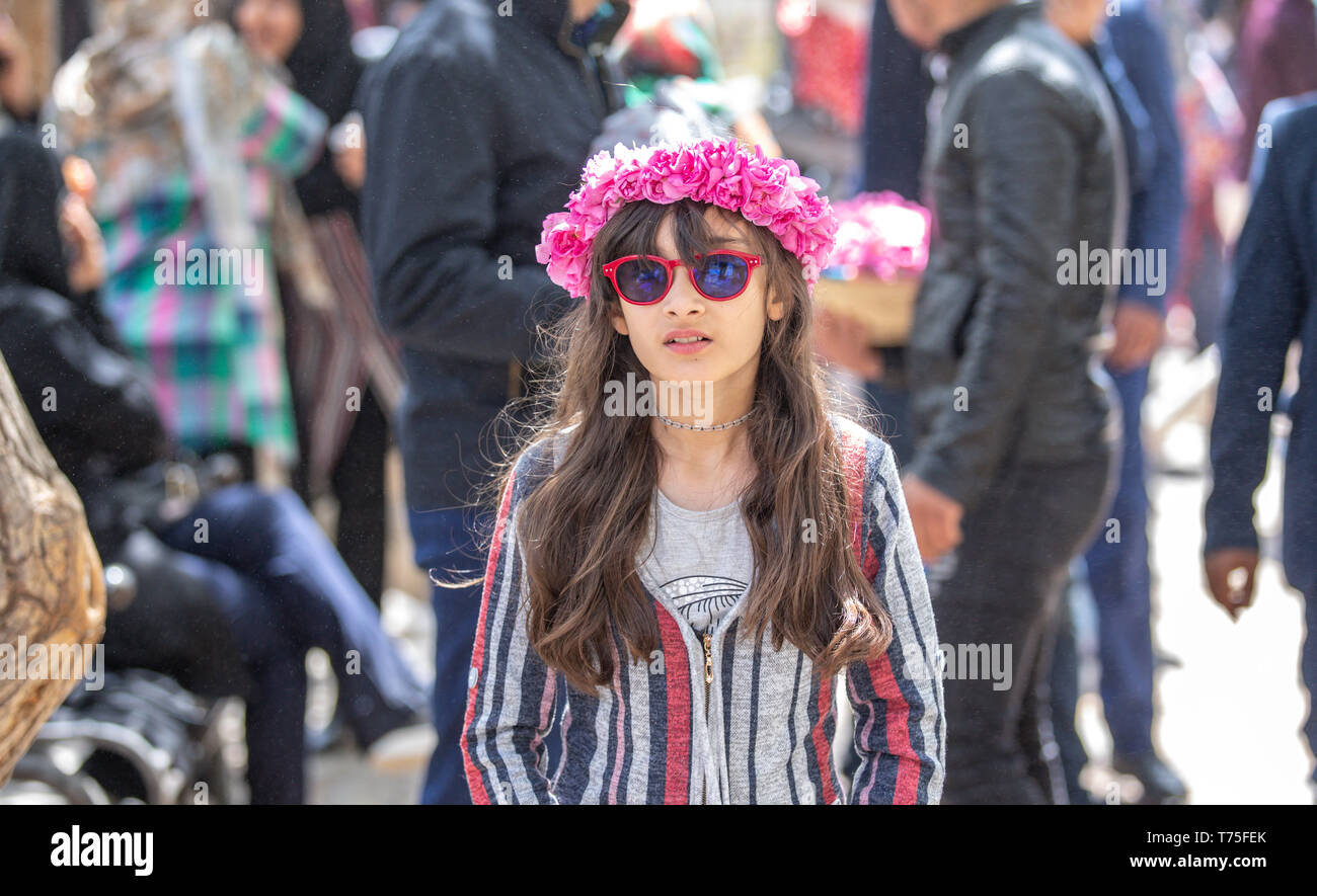 Iranian girl Banque de photographies et d’images à haute résolution - Alamy