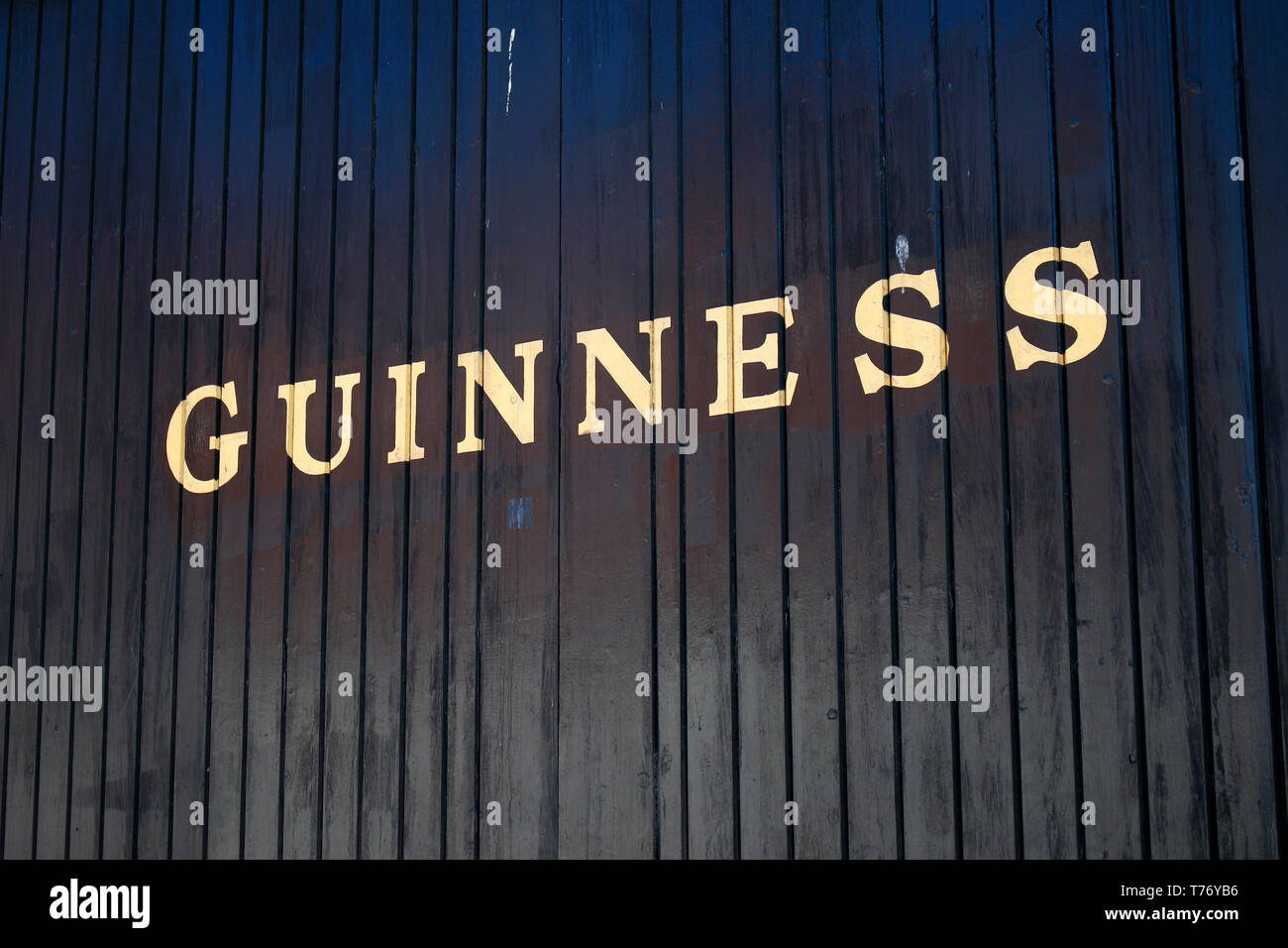 Logo guinness Banque de photographies et d’images à haute résolution ...