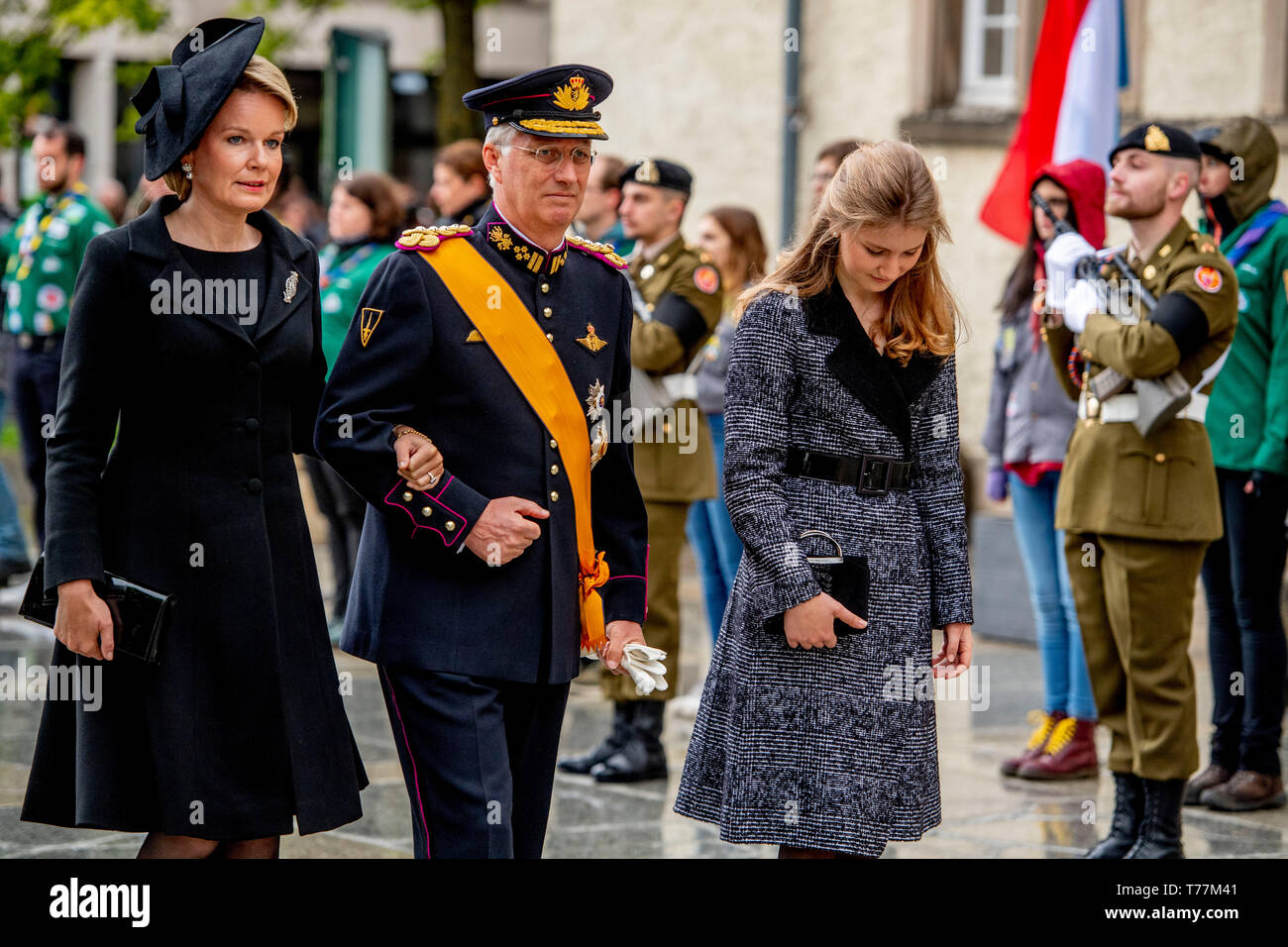 Le Roi Philippe, La Reine Mathilde et de la Princesse Elisabeth de ...