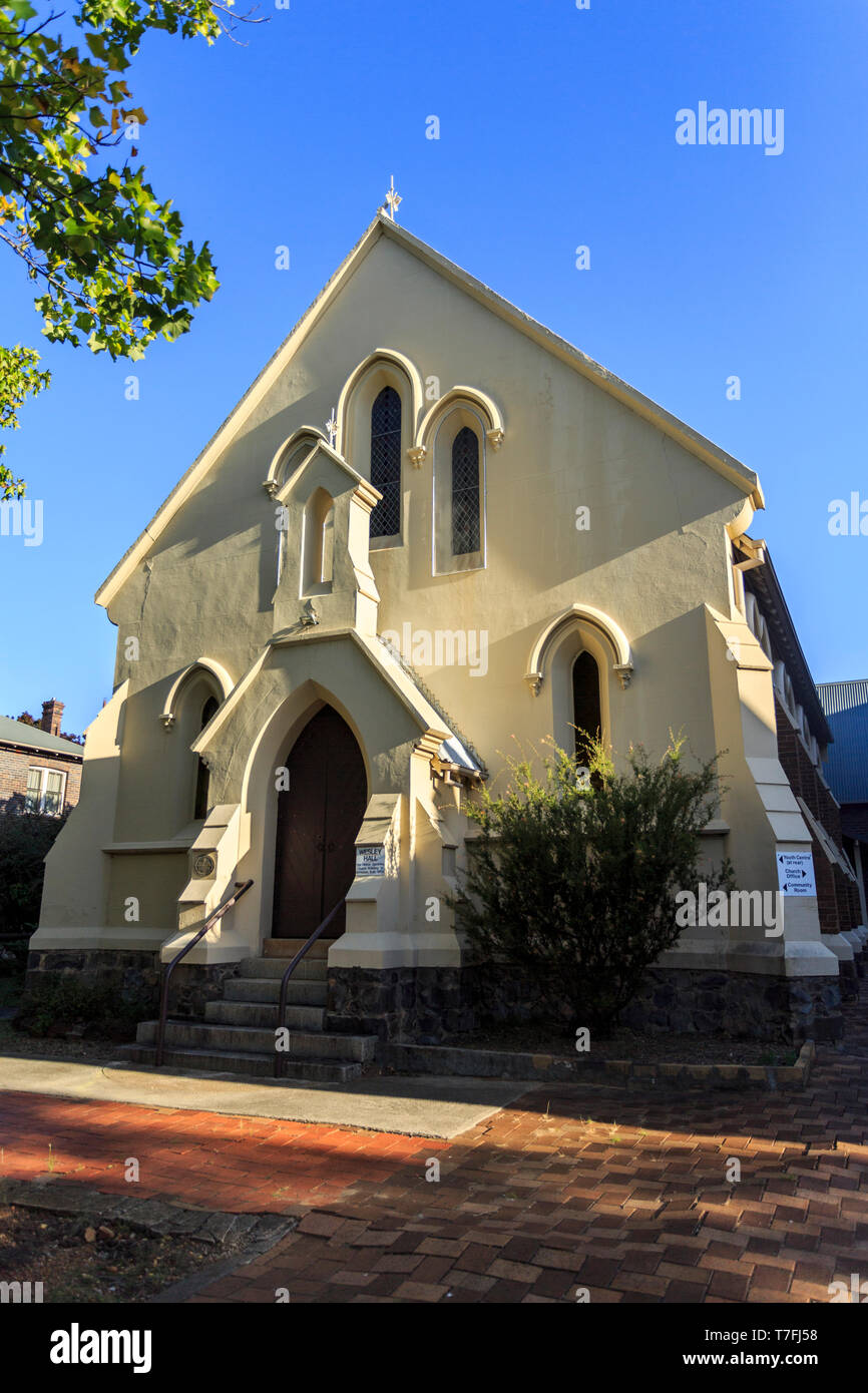 Façade de l'église d'origine, construit en 1864, puis à l'Église ...