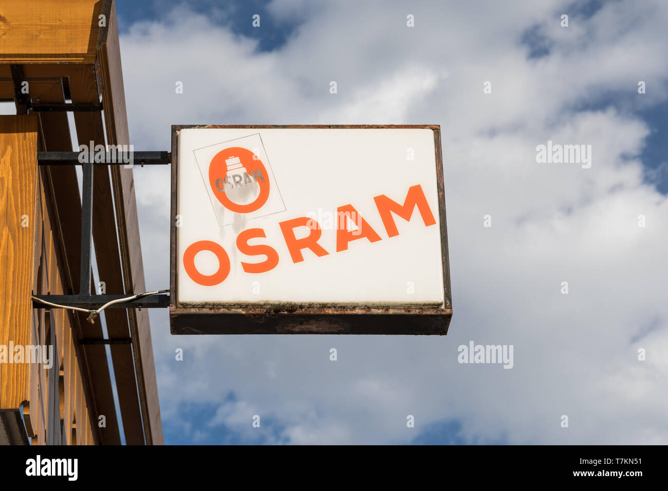Le symbole du logo Osram Photo Stock - Alamy