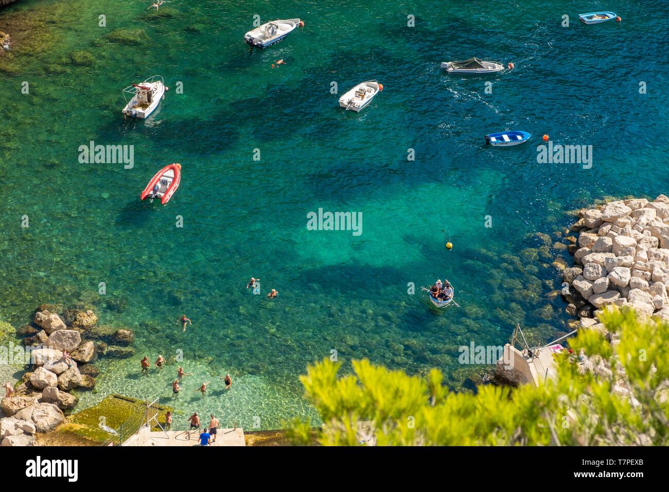 France, Bouches du Rhône, Marseille, la côte bleue, la calanque de la ...