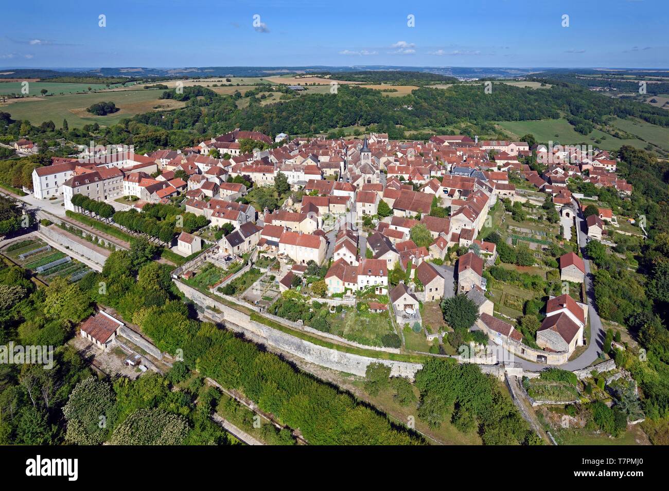 France, Côte d'Or, Flavigny sur Ozerain, étiqueté les Plus Beaux ...