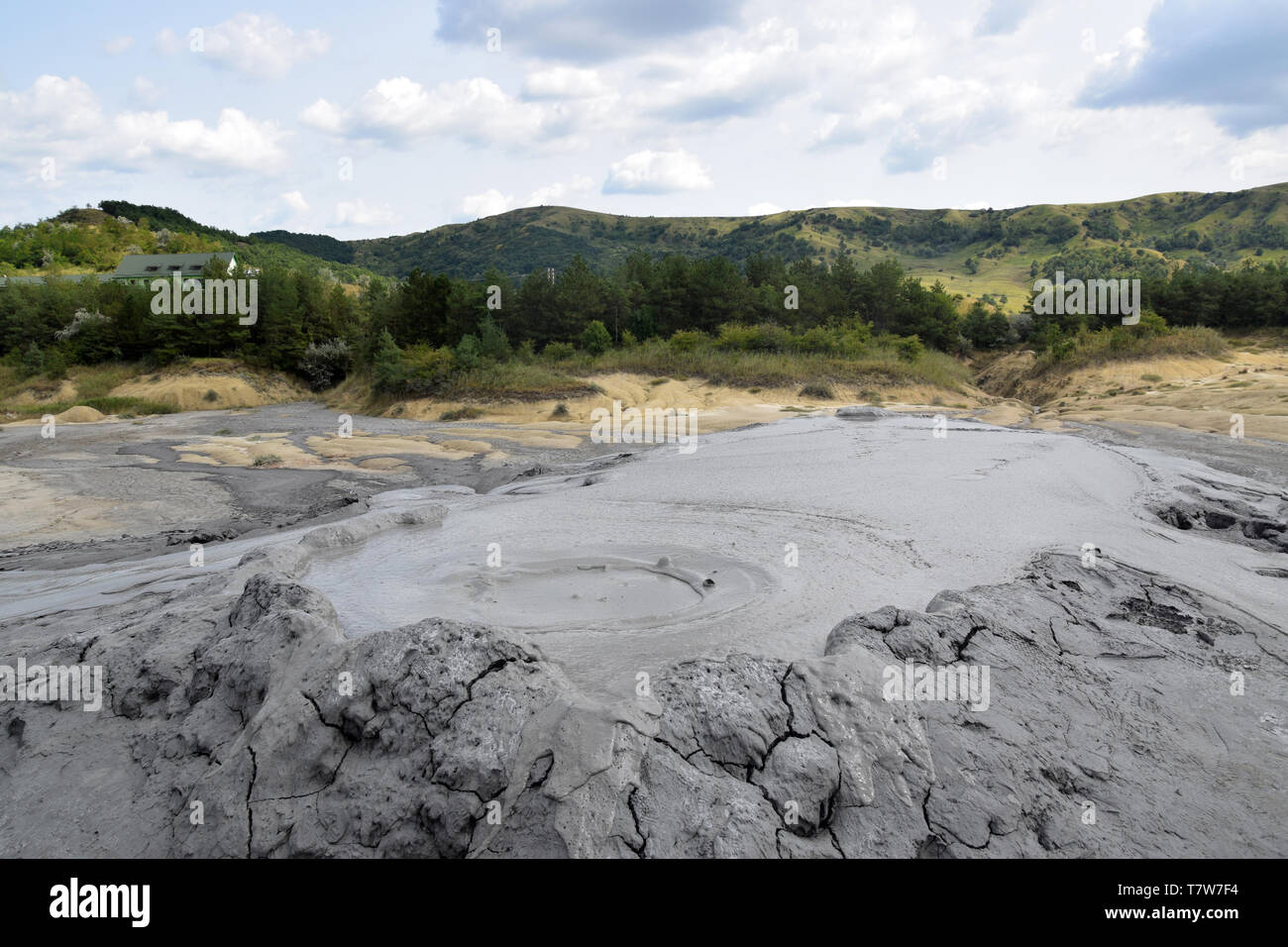 L'éruption des volcans de boue (Vulcanii Noroiosi) dans Berca. Buzau, Roumanie Photo Stock - Alamy