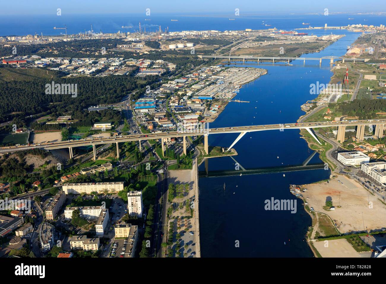Viaduc autoroutier de martigues Banque de photographies et d’images à haute résolution - Alamy