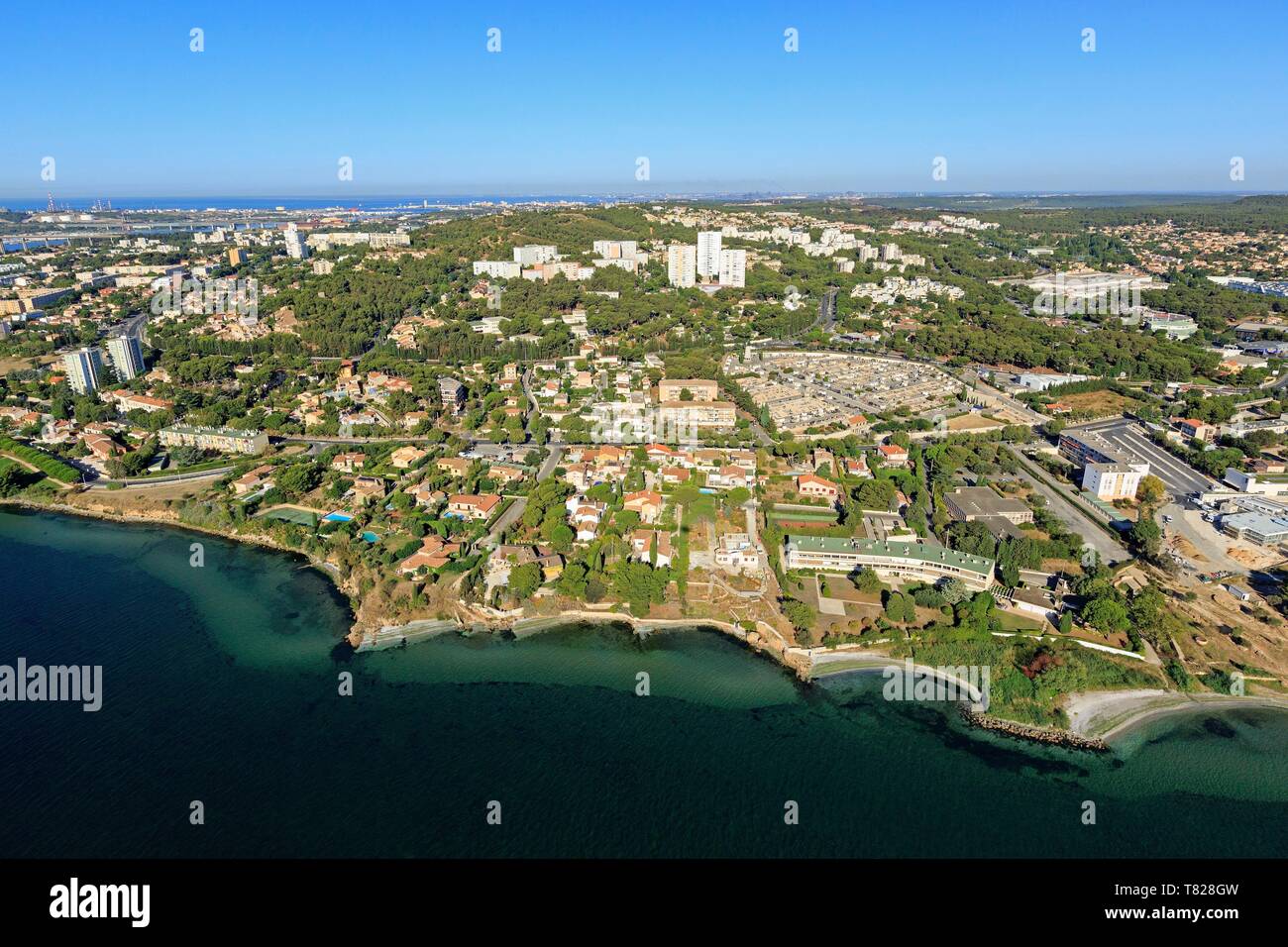 France, Bouches du Rhône, Martigues, Etang de Berre (vue aérienne Photo Stock - Alamy