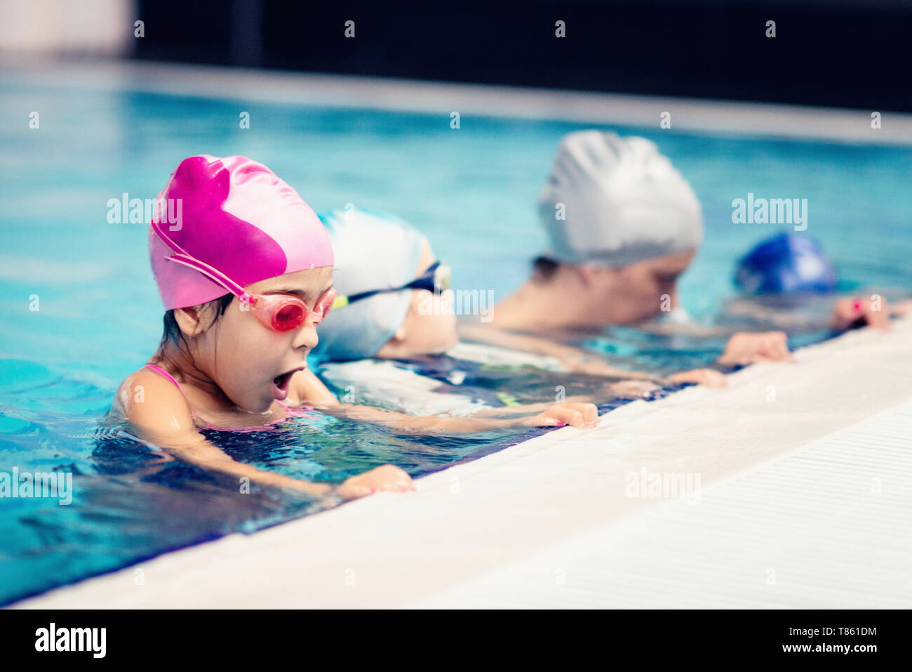 Lecon natation Banque de photographies et d’images à haute résolution ...