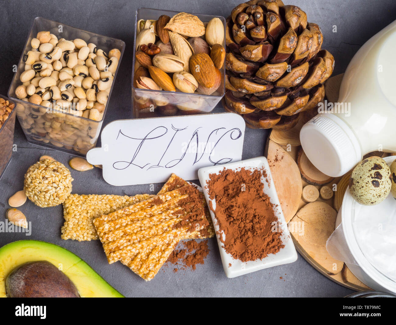 Zinc rich food Banque de photographies et d’images à haute résolution ...