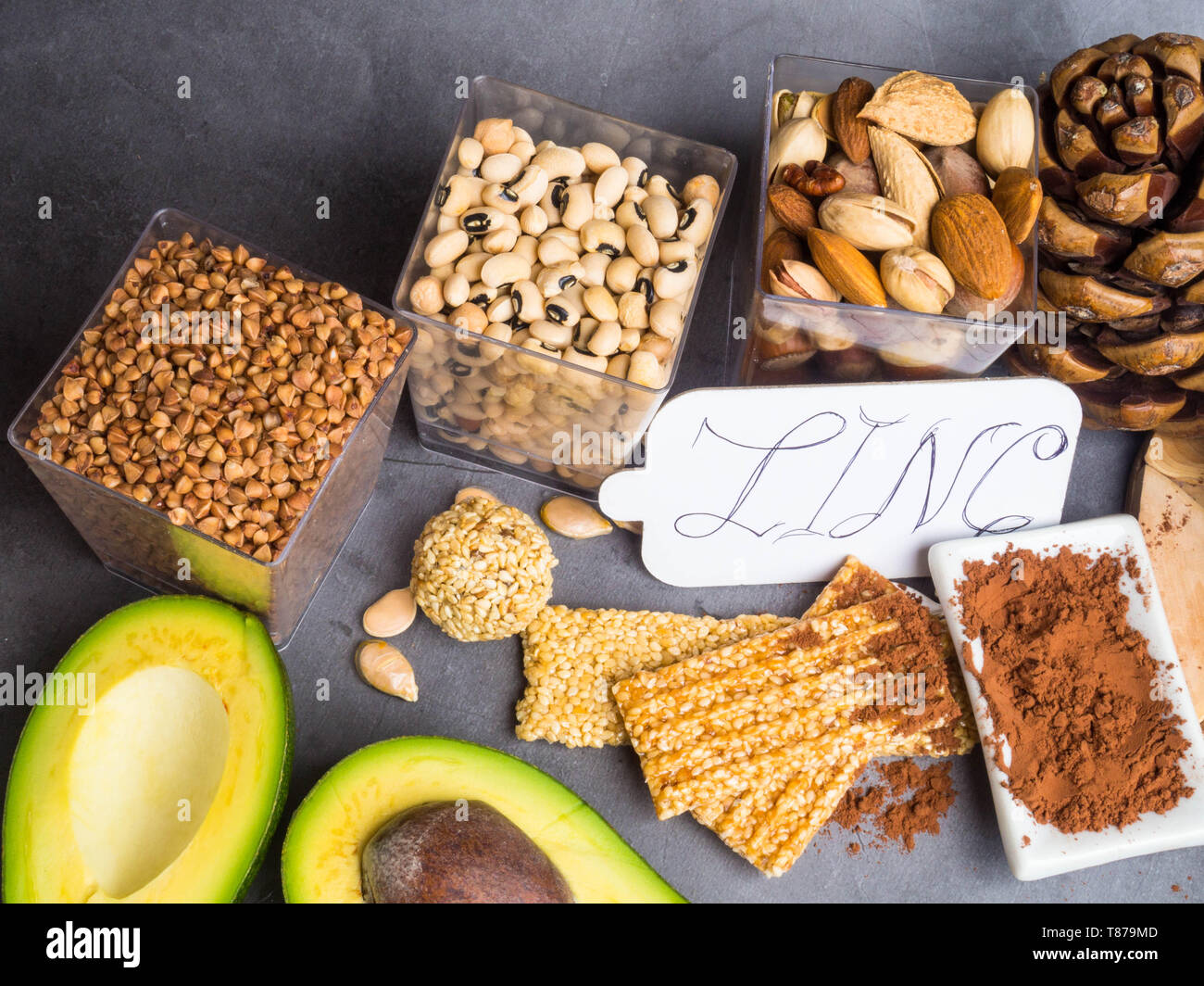 Zinc rich food Banque de photographies et d’images à haute résolution ...