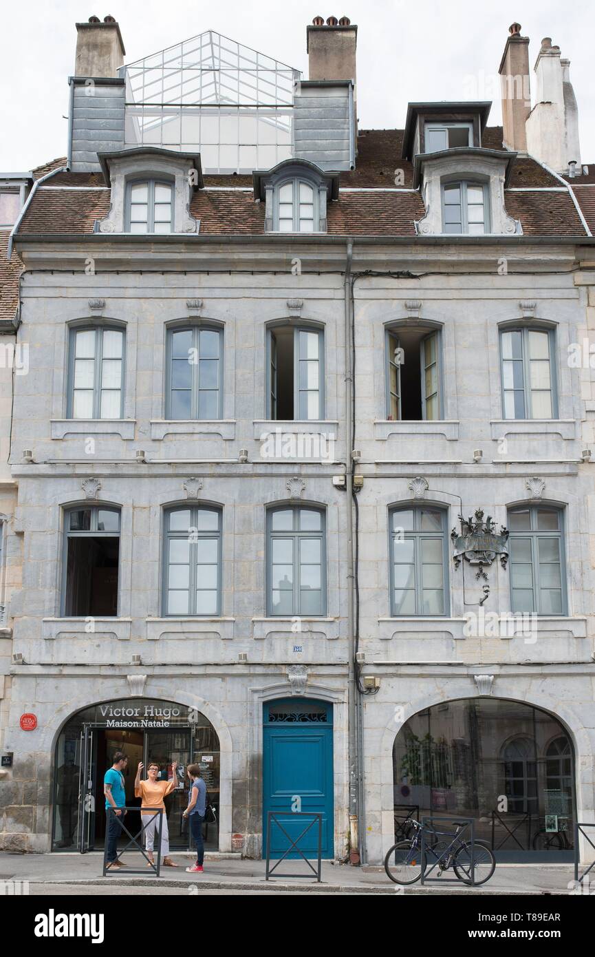 Lieu de naissance de victor hugo Banque de photographies et d’images à ...