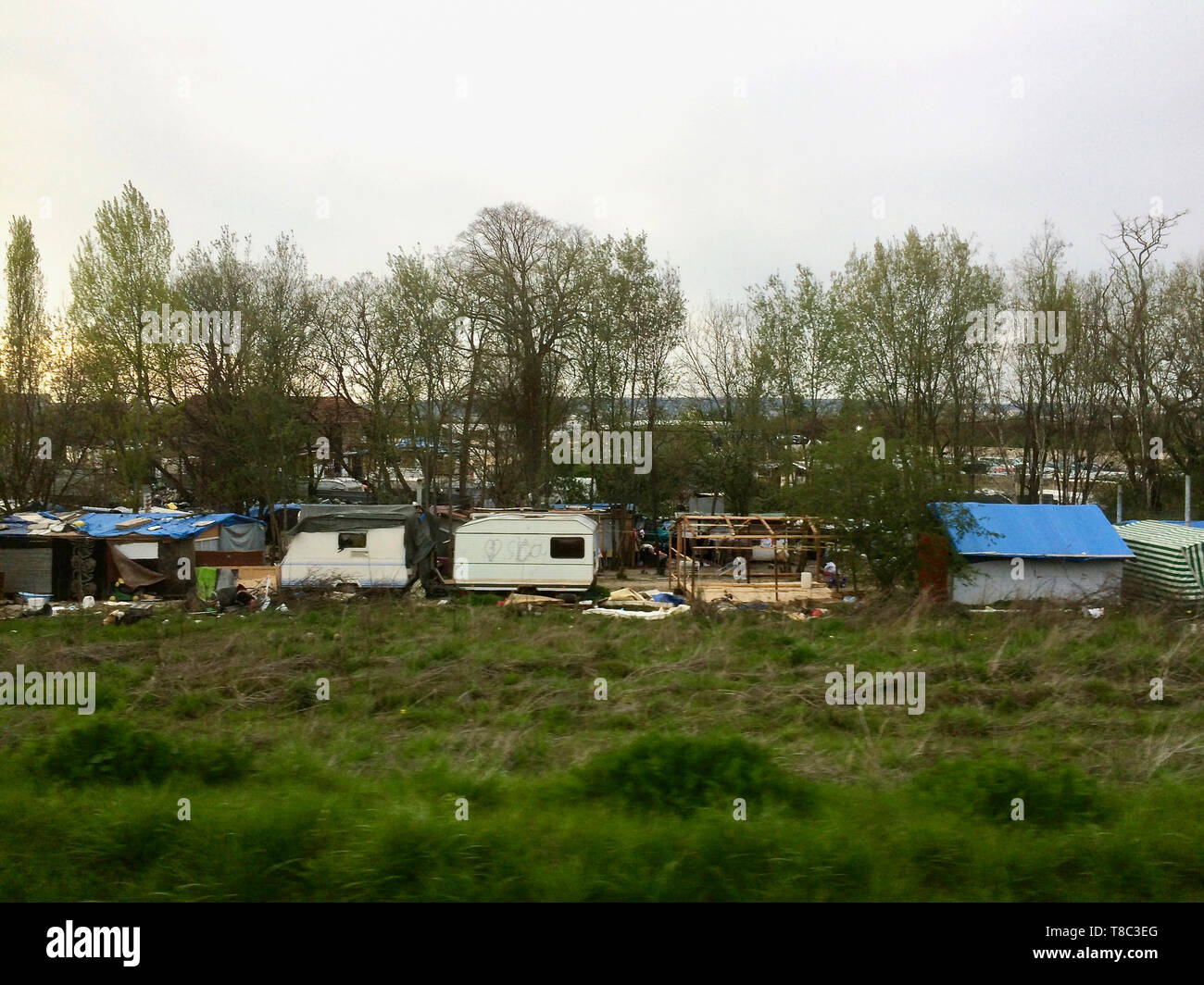 Camps roms Banque de photographies et d’images à haute résolution - Alamy