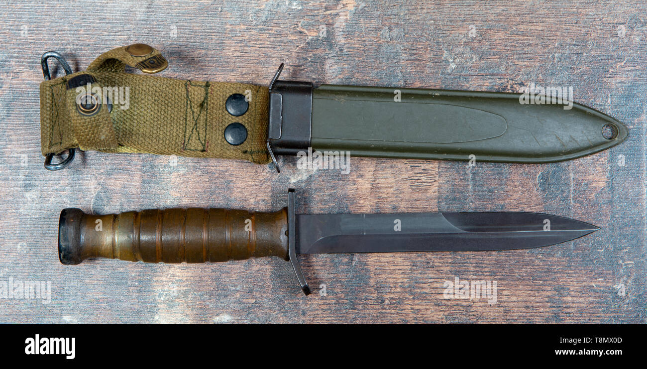 Un couteau de tranchée était un militaire américain WW11 couteau de ...