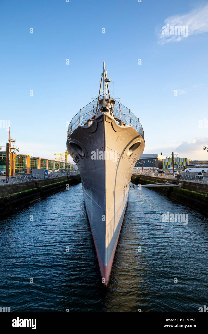 La WW1 bateau HMS Caroline, Alexandra Dock, Belfast, Titanic Quarter ...