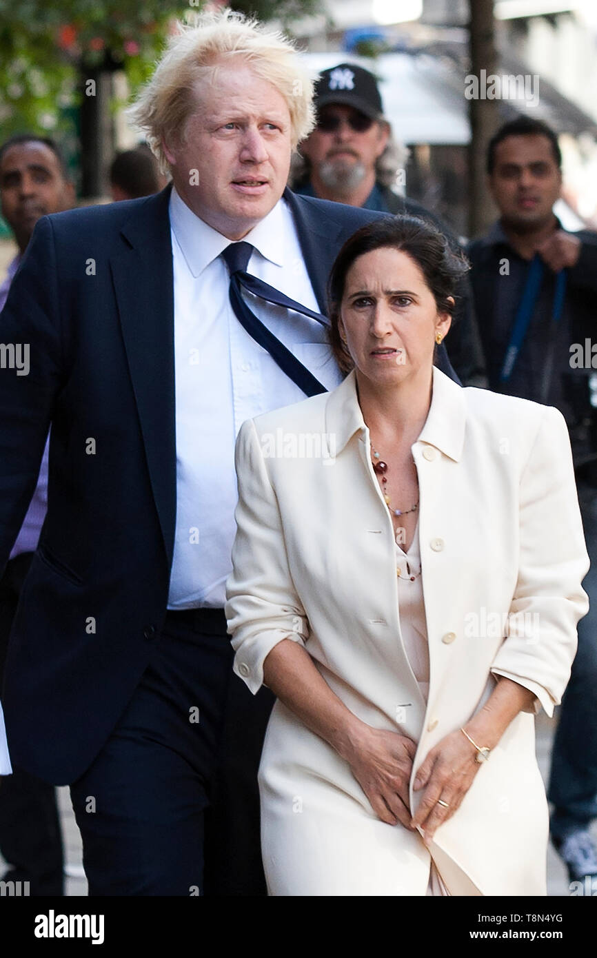 Boris johnson avec sa femme Banque de photographies et d’images à haute résolution - Alamy