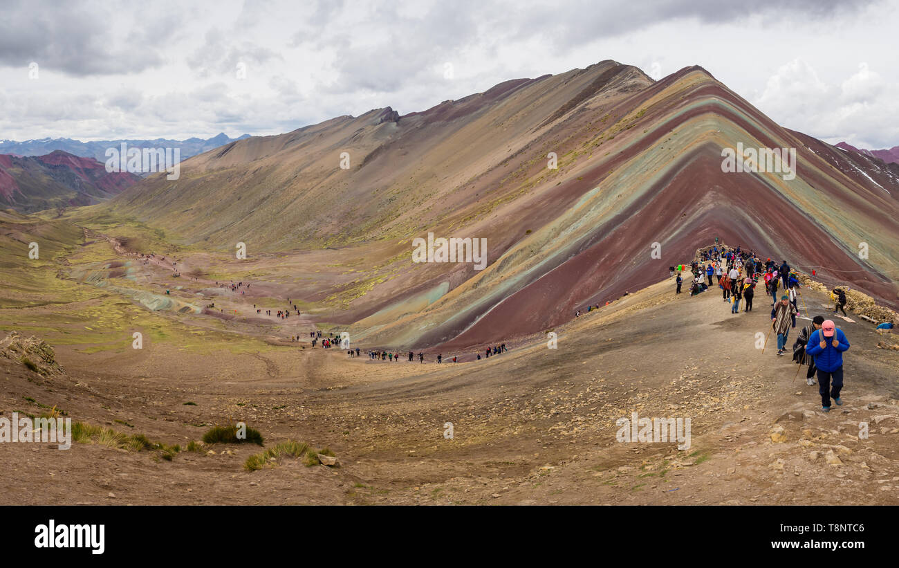 Massification touristique Banque de photographies et d’images à haute ...