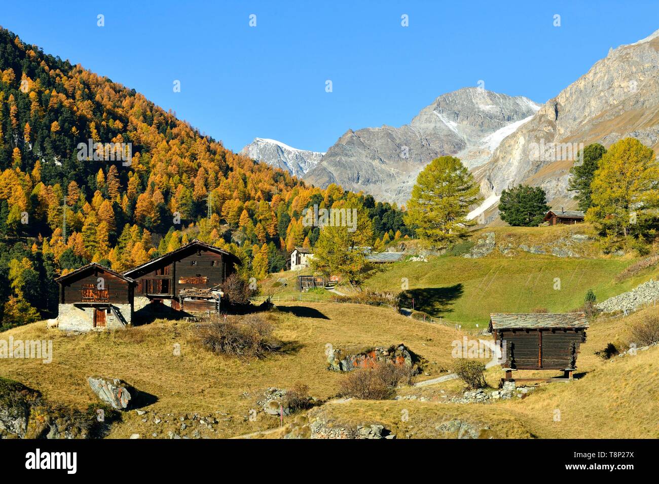 Village de zermatt zmutt Banque de photographies et d’images à haute ...