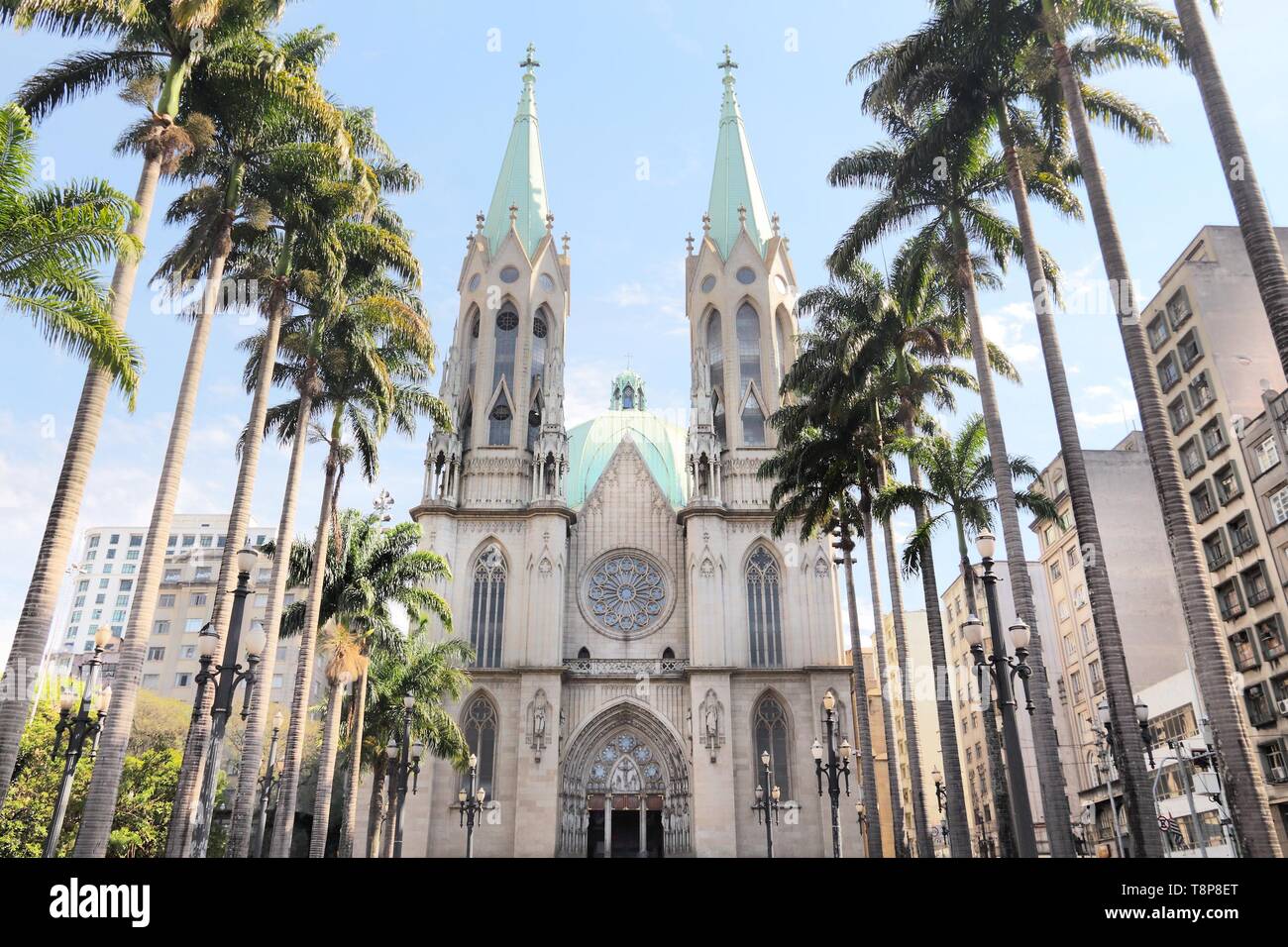 Cathédrale Métropolitaine de Sao Paulo (Catedral de Se) - Monument au ...