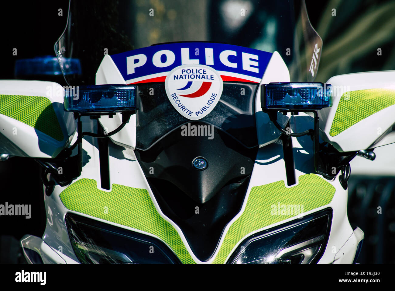 French police officer motorcycle Banque de photographies et d’images à ...
