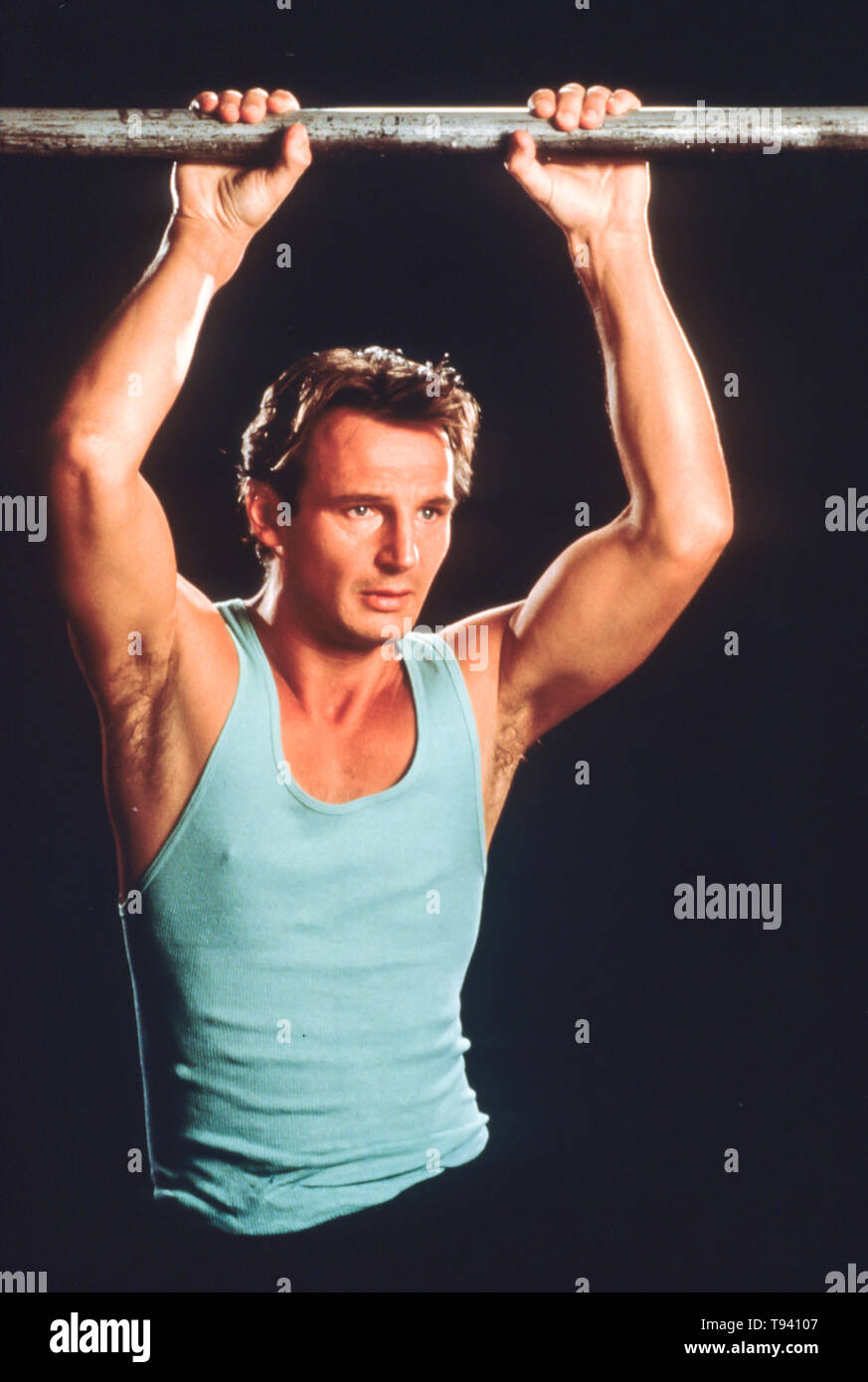 Grand homme Banque de photographies et d’images à haute résolution - Alamy