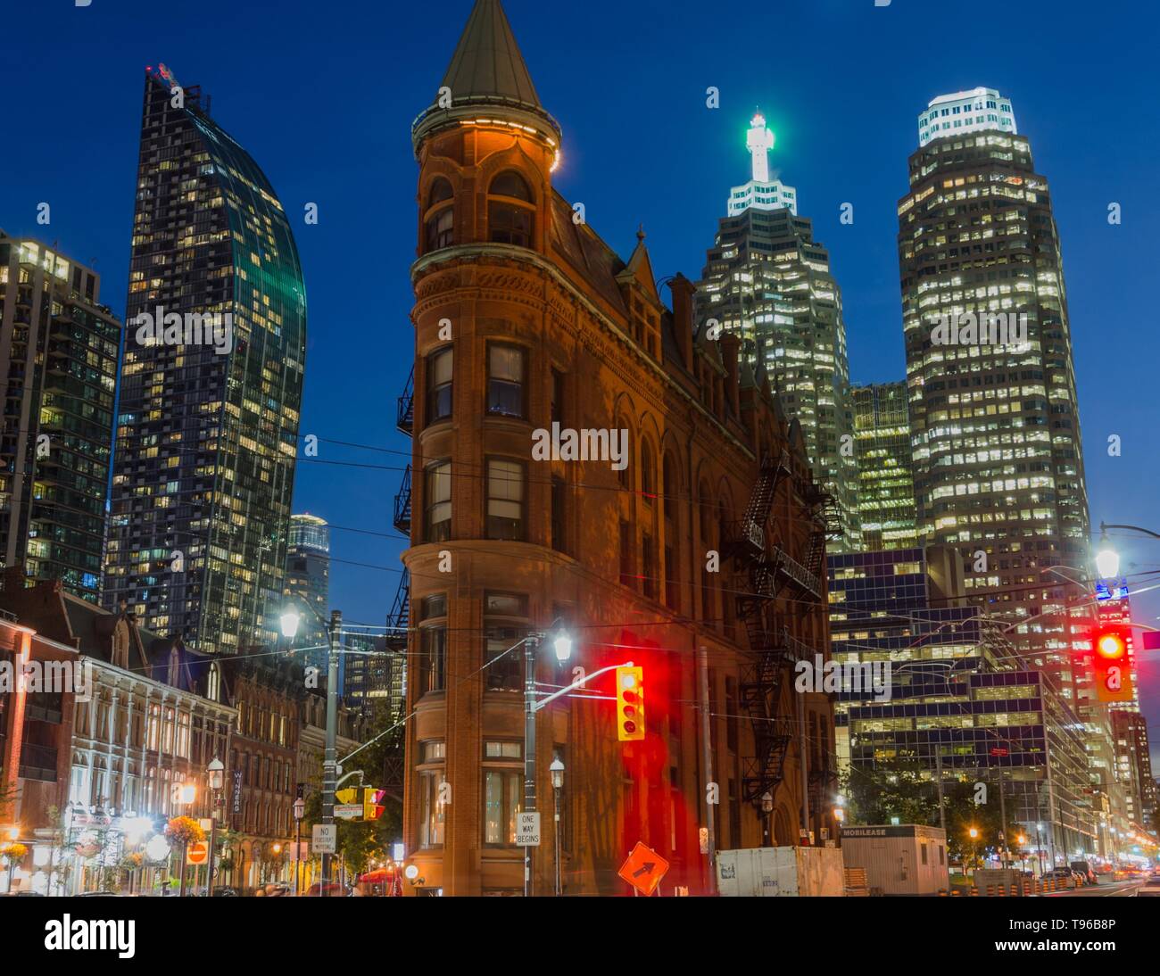 Le quartier historique de la distillerie Banque de photographies et d ...