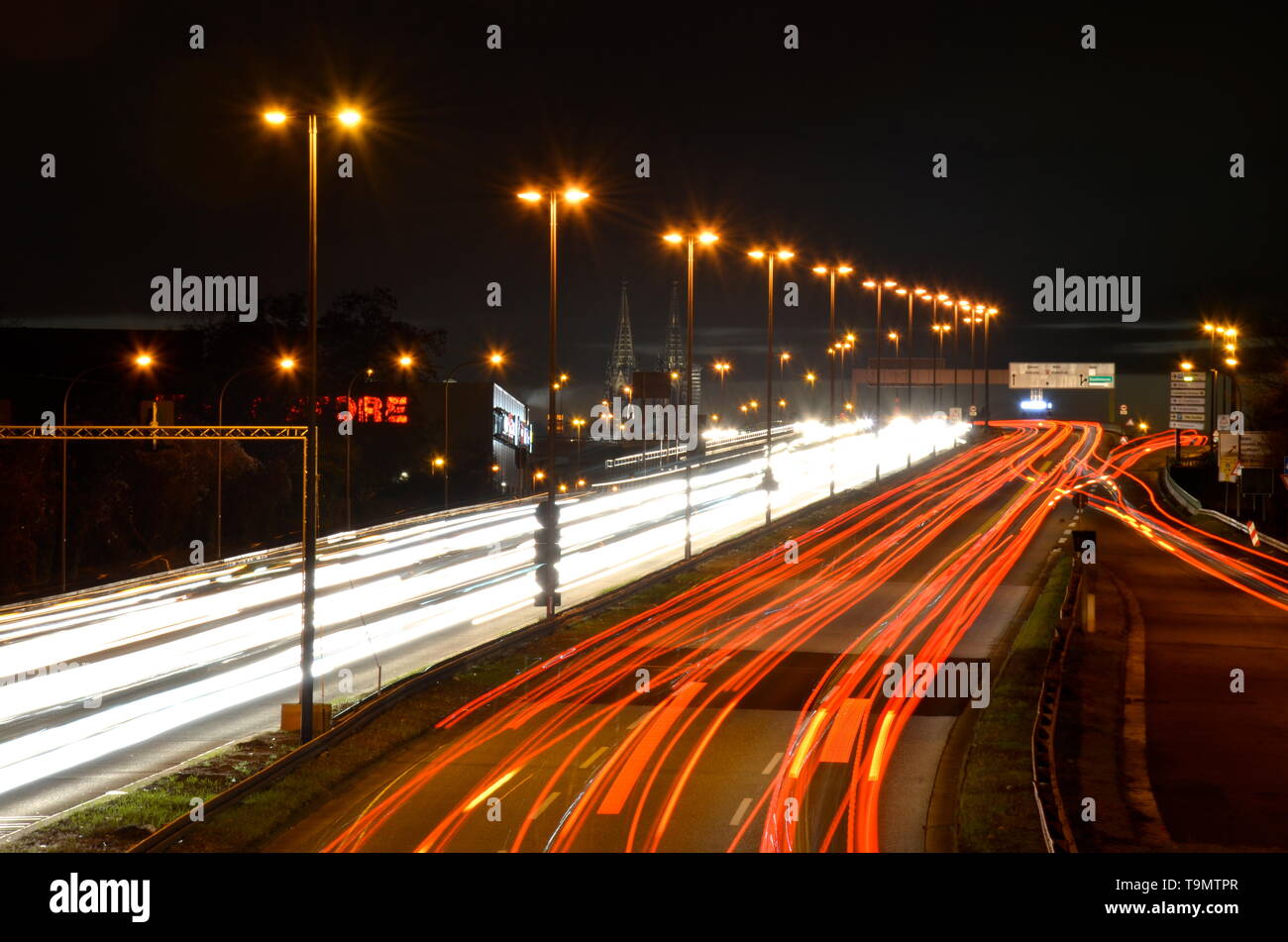 Autobahn cologne germany Banque de photographies et d’images à haute ...