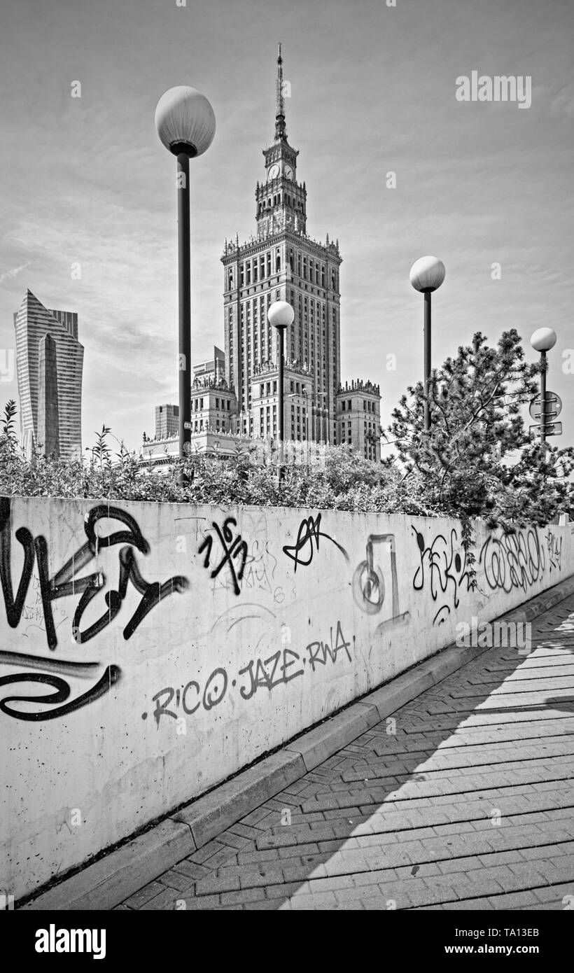 Capitale de la pologne Banque de photographies et d’images à haute ...