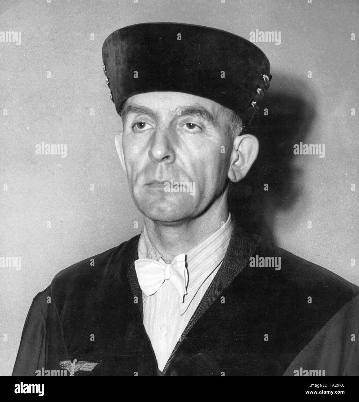 Roland freisler peoples court Banque de photographies et d’images à ...