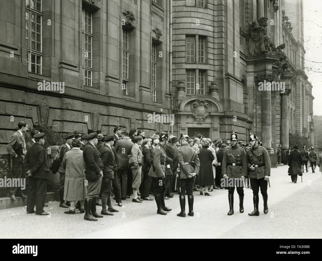 Adolf hitler 1931 Banque de photographies et d’images à haute ...
