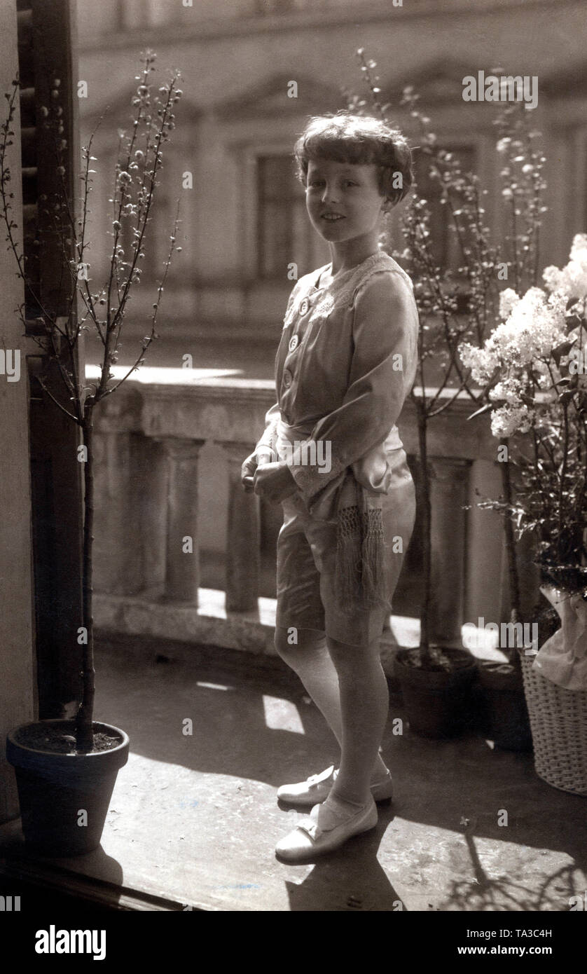 Cette photo montre le Prince Albrecht de Bavière. Il a été marié à la ...