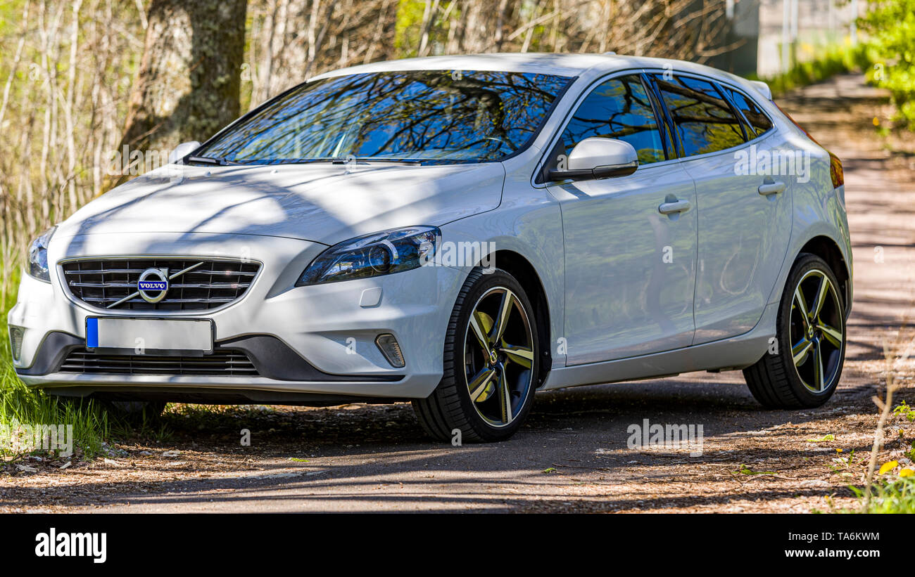 Sporty volvo v40 r design Banque de photographies et d’images à haute résolution - Alamy